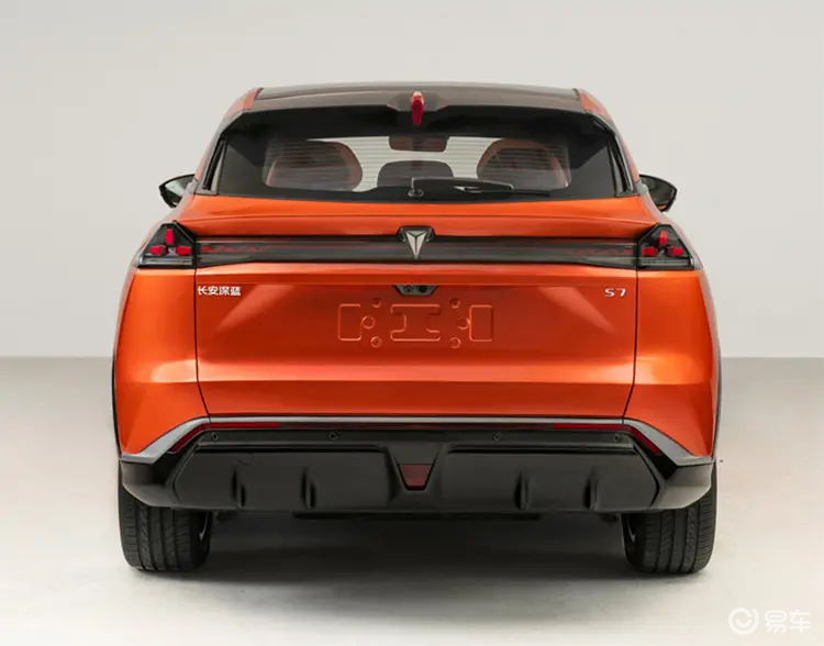 长安深蓝再出“杀招”，深蓝SL03 SUV版曝光_易车