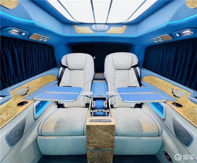 奔驰V260L首发豪客V600四座商务车,豪华头等舱座驾_易车
