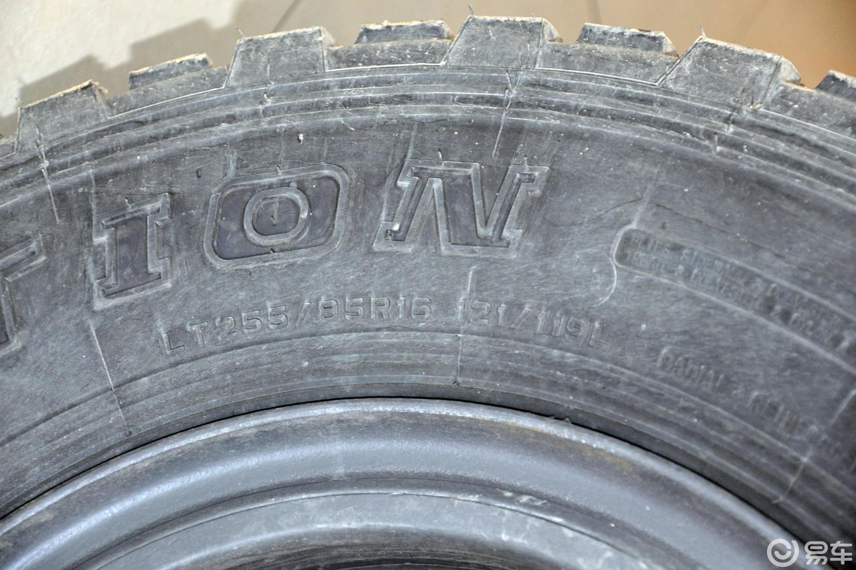 【2011款 NJ2045标准版 SAB 10座汽车图片-汽车图片大全】-易车