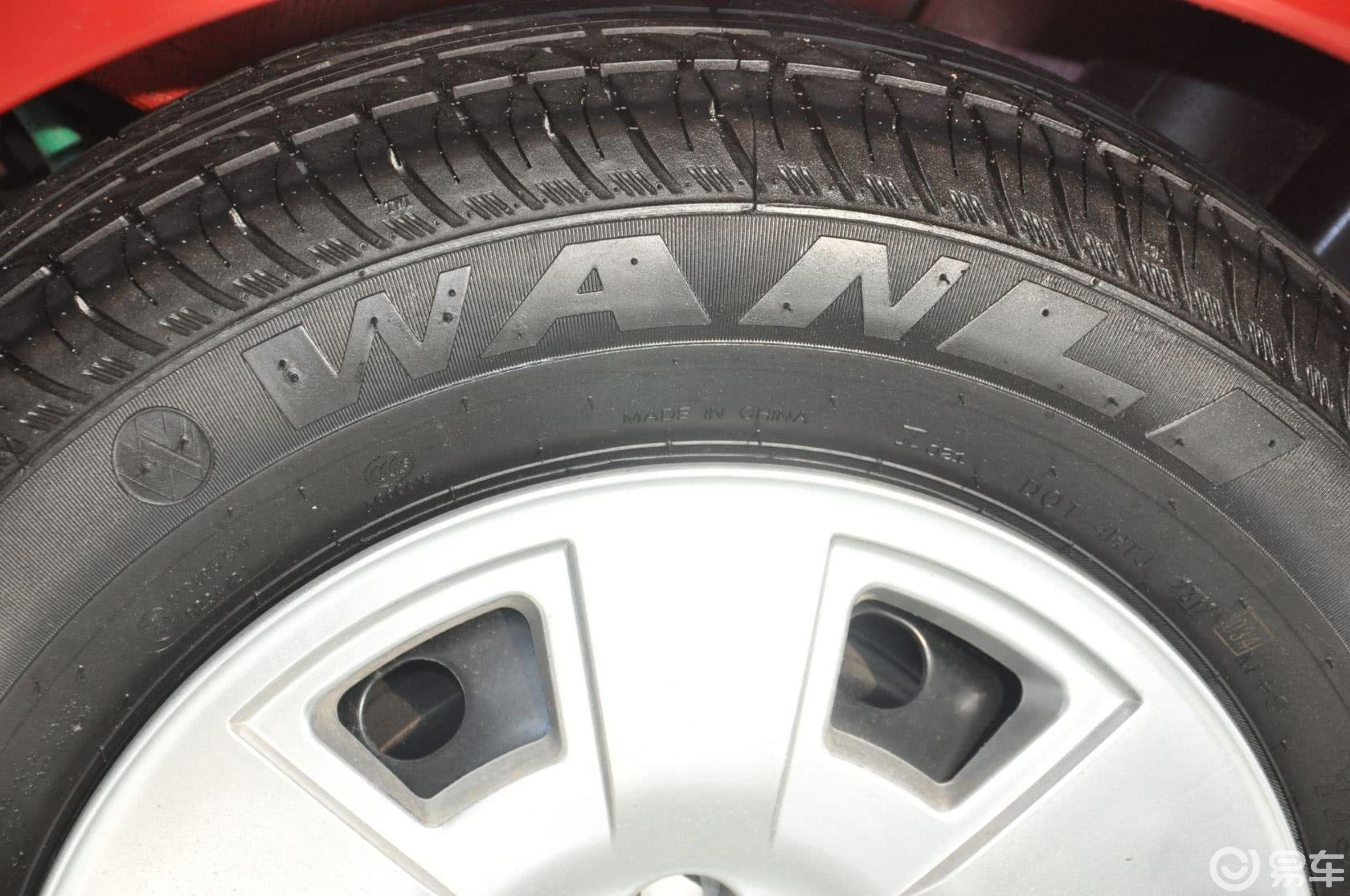 【众泰Z2001.3L 手动舒适型4A90M外观图片-汽车图片大全】-易车