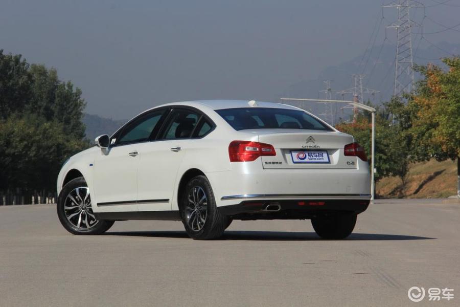 【雪铁龙C52014款1.6THP 自动 尊贵型侧后45度车头向左水平汽车图片-汽车图片大全】-易车