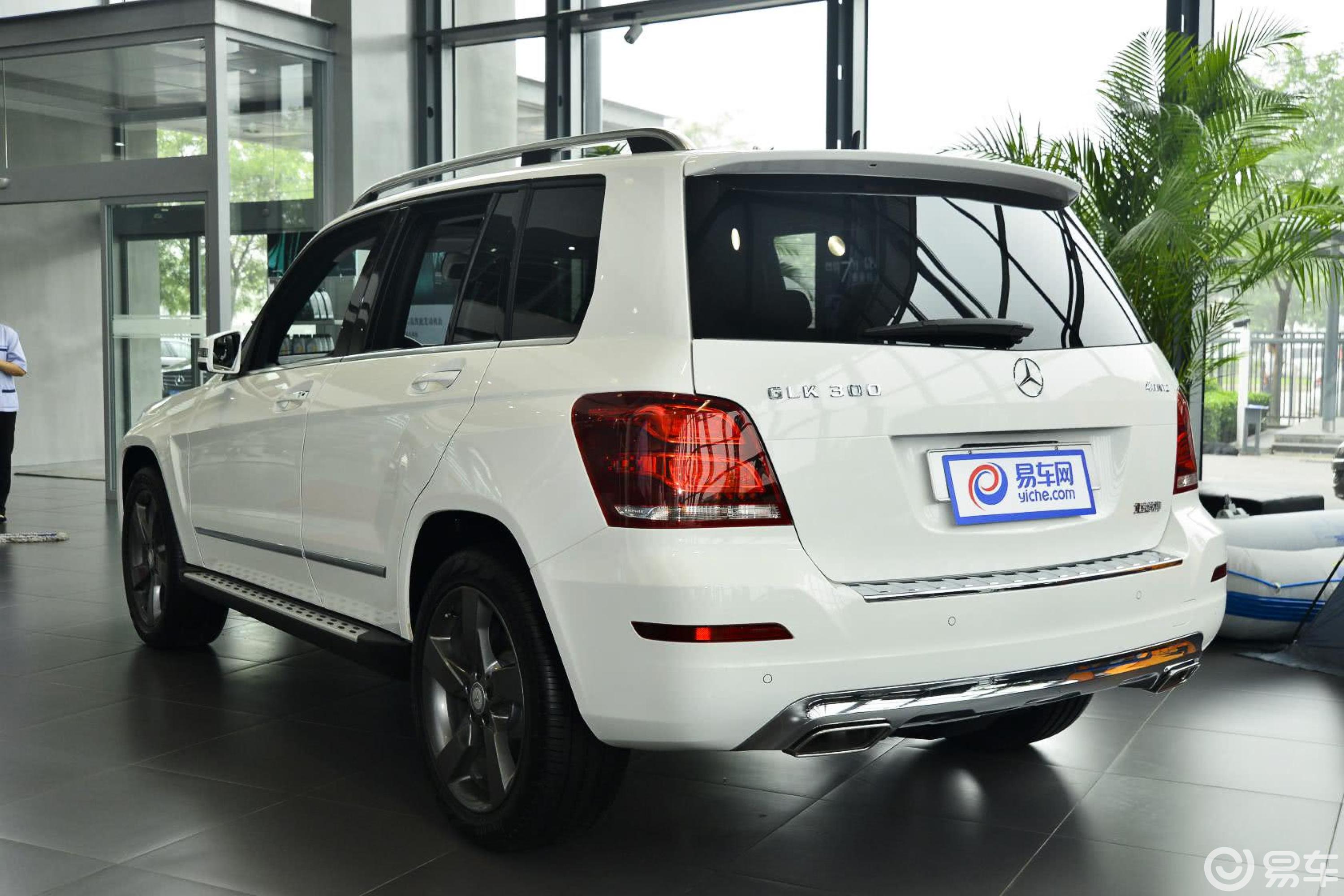 【奔驰GLK级(进口)GLK 300 4MATIC 时尚型外观图片-汽车图片大全】-易车