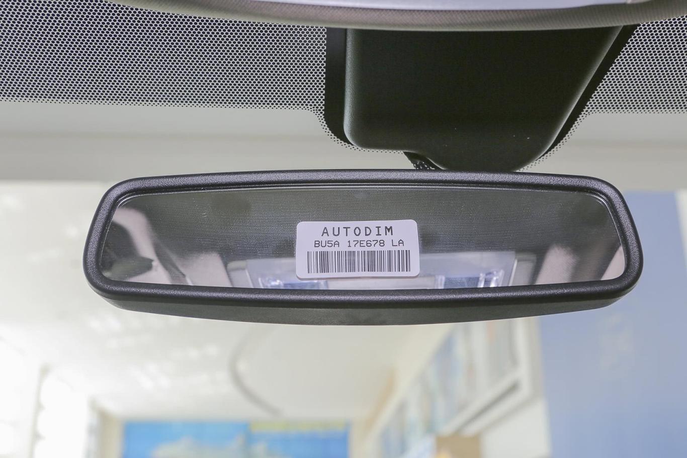 【锐界(进口)3.5L 手自一体 尊锐型内后视镜图片-汽车图片大全】-易车