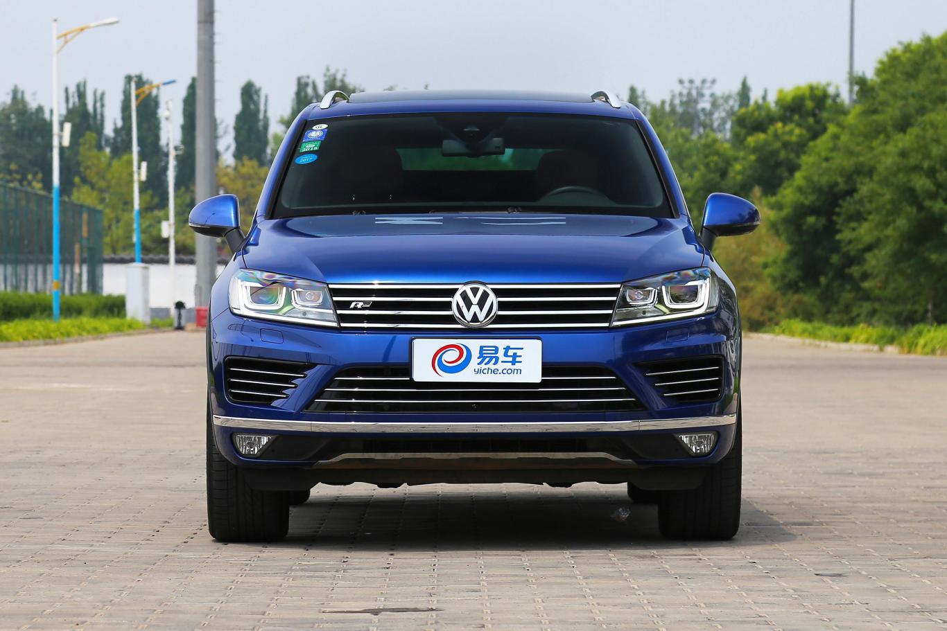 【途锐3.0 TSI R-Line 攀峰版正前水平图片-汽车图片大全】-易车