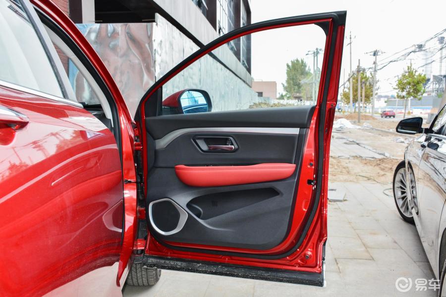 【哈弗H2s2017款红标 1.5T 双离合 精英版副驾驶员车门汽车图片-汽车图片大全】-易车