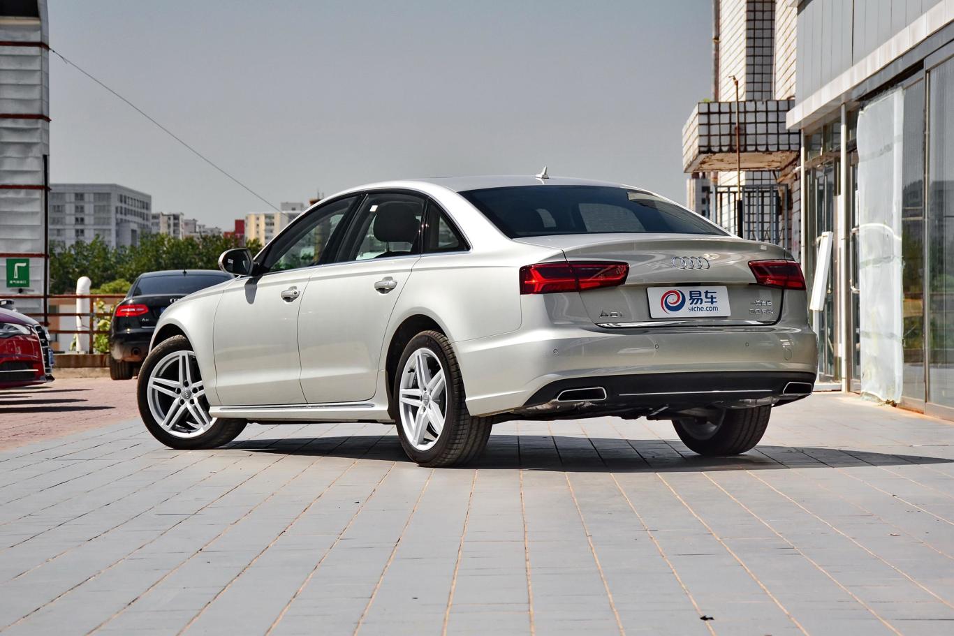 【奥迪A6L30周年纪念版 30 FSI 风尚版外观图片-汽车图片大全】-易车