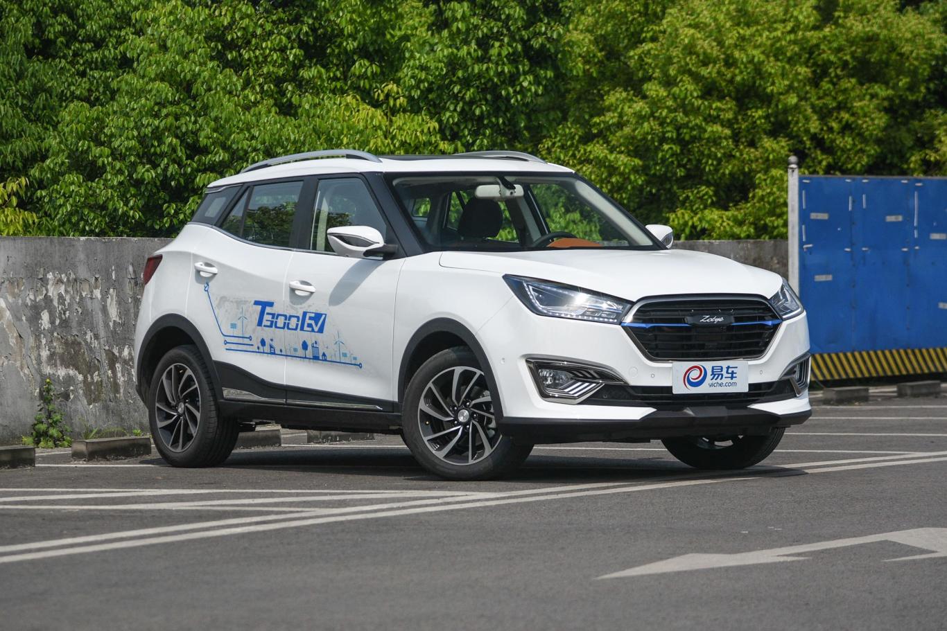 【众泰T300 EV旗舰版侧前45度车头向右水平图片-汽车图片大全】-易车