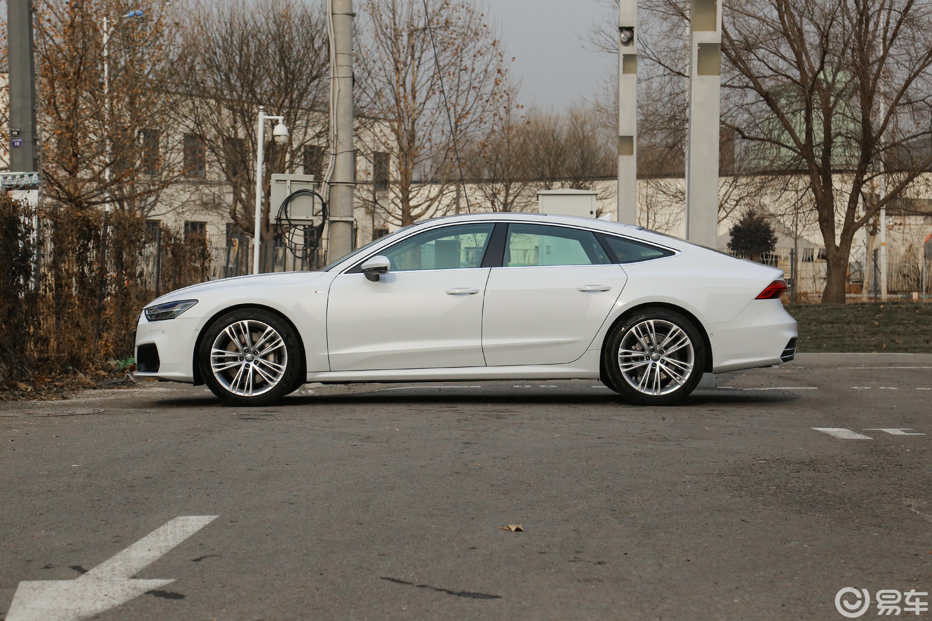 【奥迪A755 TFSI quattro 竞技版外观图片-汽车图片大全】-易车