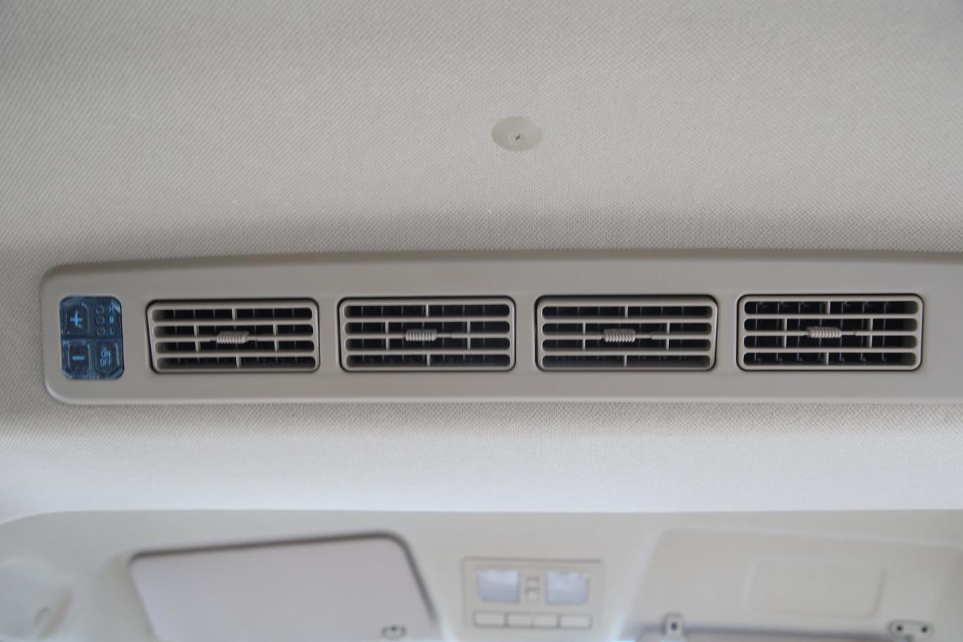 【东风小康C371.5L 手动 精典型II 国VI空间图片-汽车图片大全】-易车