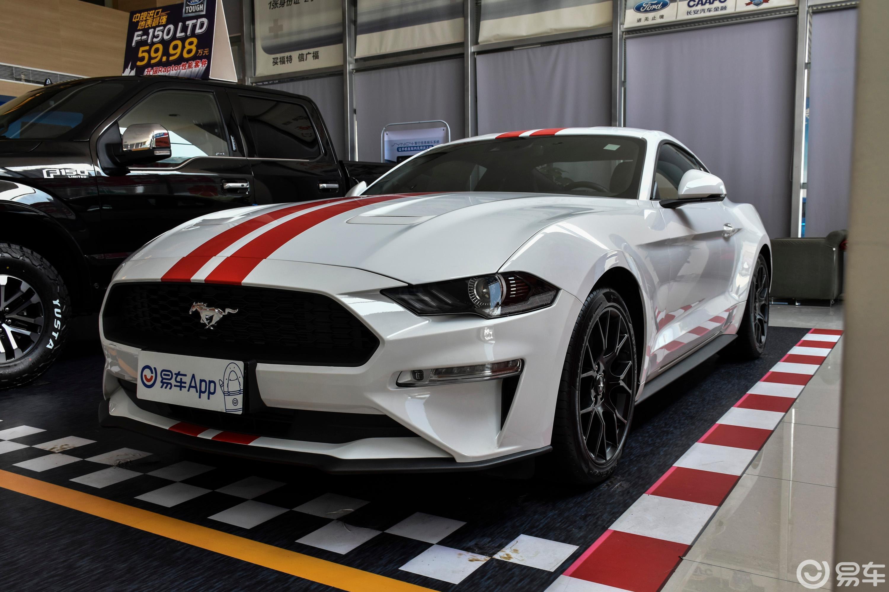 【Mustang2.3L EcoBoost 性能加强版侧前45度车头向左水平图片-汽车图片大全】-易车