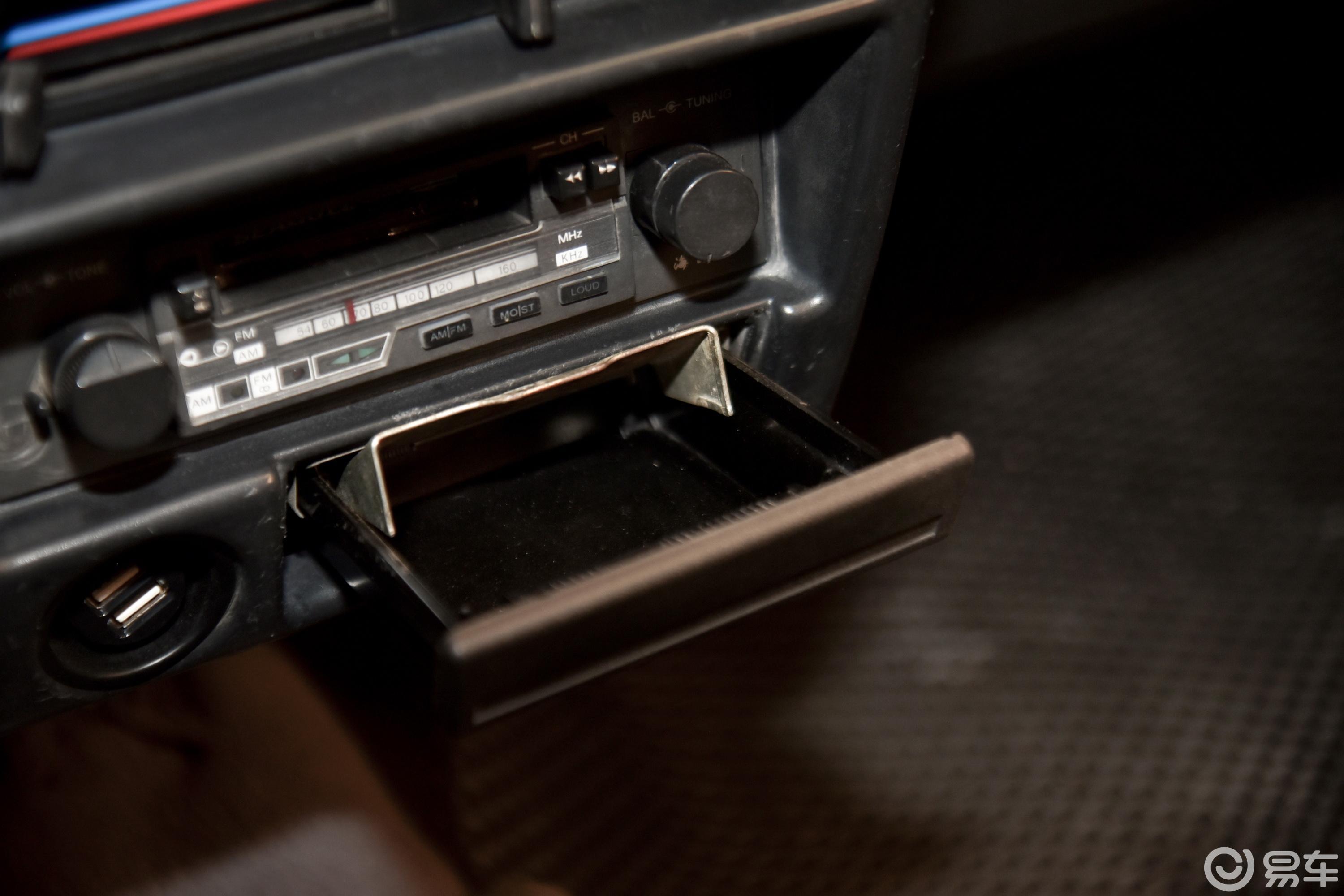 【1990款 TJ7100汽车图片-汽车图片大全】-易车