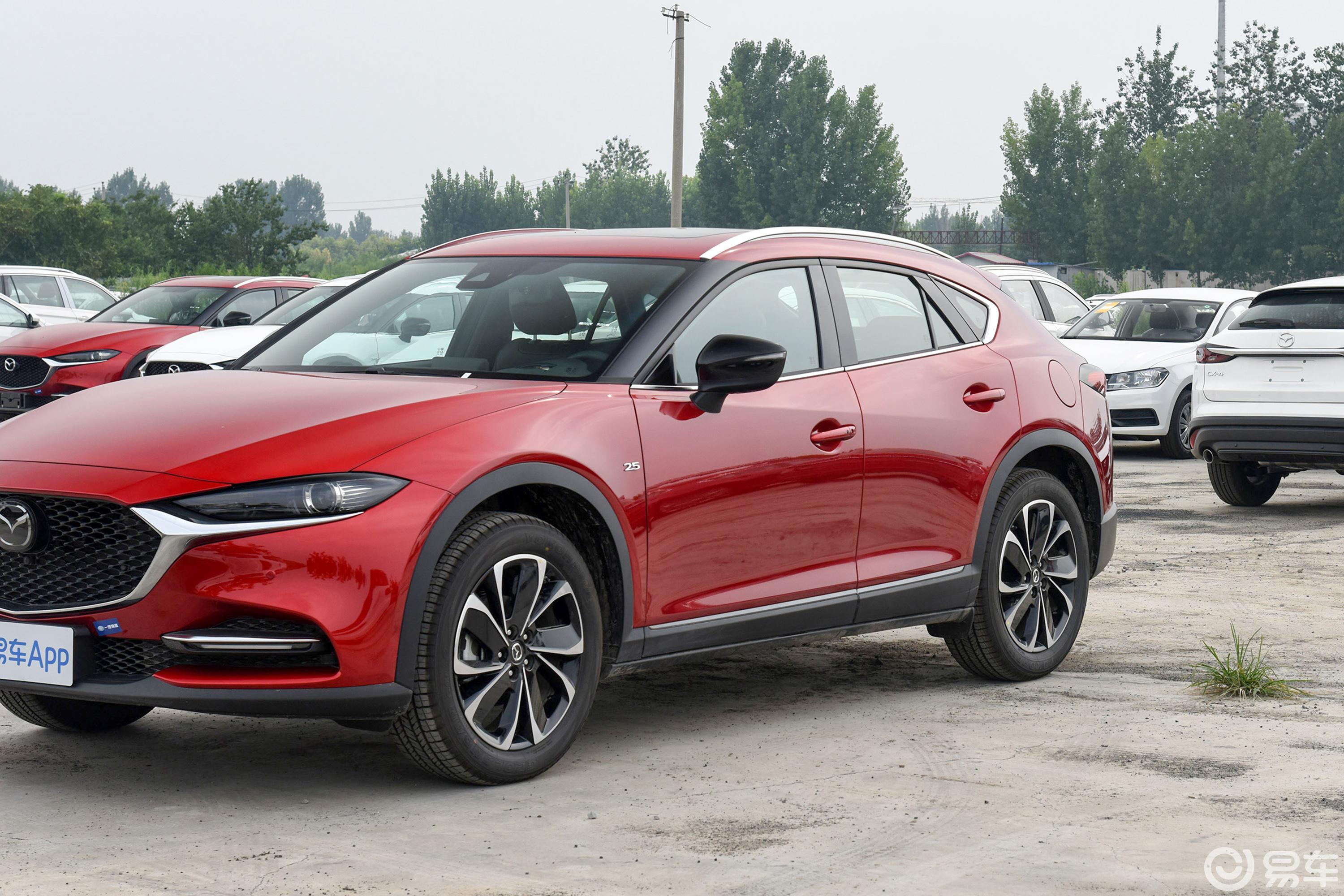 【2021款 2.5L 手自一体 四驱 蓝天激情版汽车图片-汽车图片大全】-易车