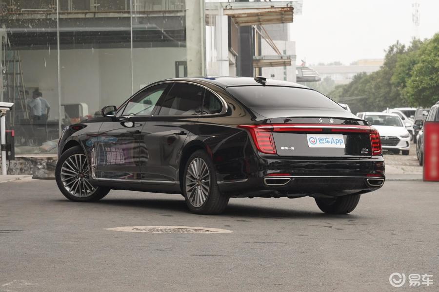 【红旗H92020款3.0T 智联旗畅版侧后45度车头向左水平汽车图片-汽车图片大全】-易车