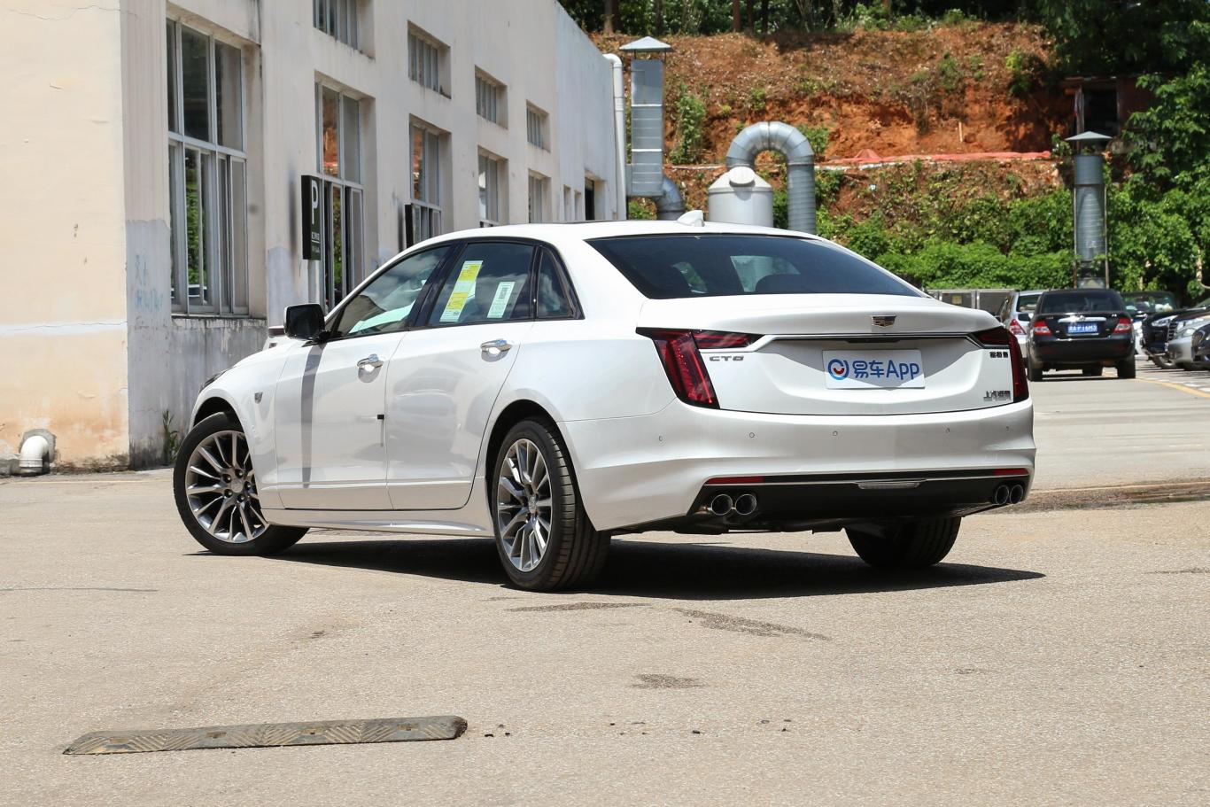 【凯迪拉克CT6改款 28T 领先运动型侧后45度车头向左水平图片-汽车图片大全】-易车