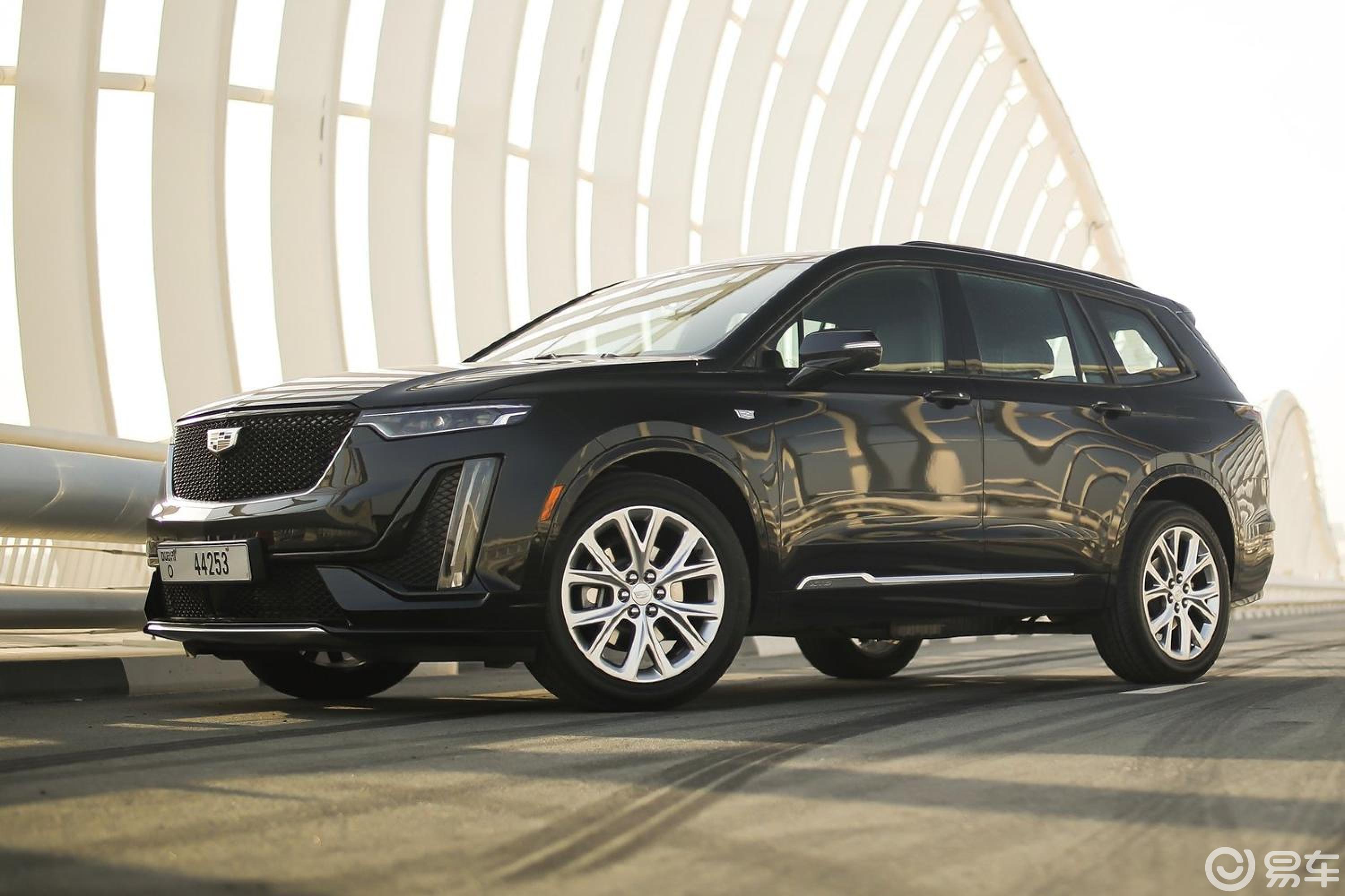 【凯迪拉克XT6图片-汽车图片大全】-易车