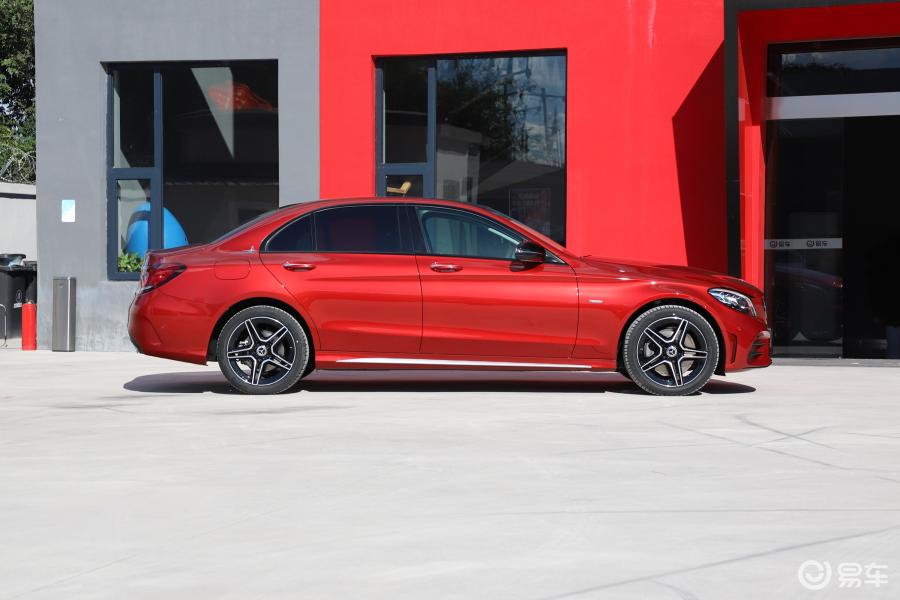 【奔驰C级2021款C 260 L 运动星耀臻藏版正侧车头向右水平汽车图片-汽车图片大全】-易车