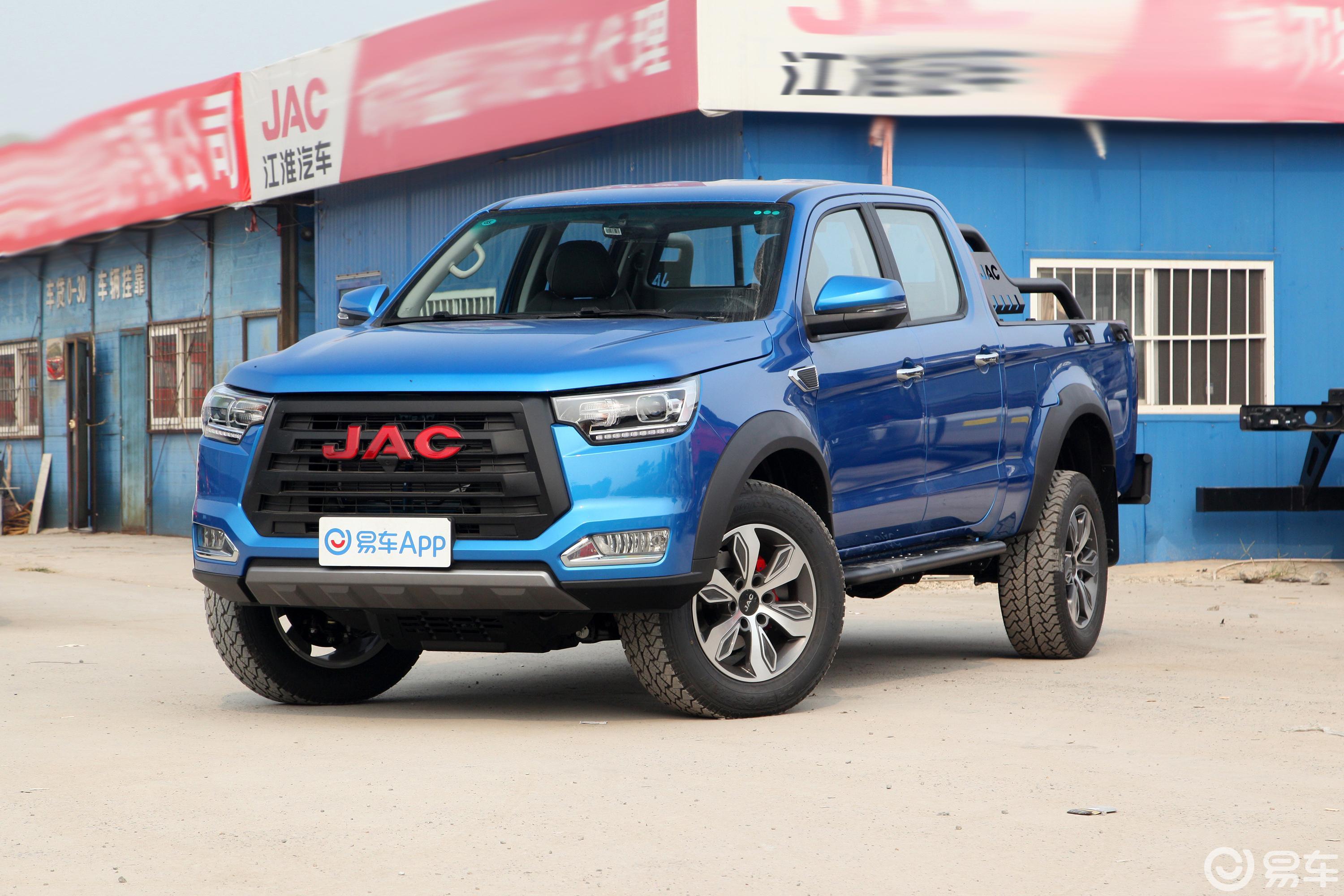 【江淮T8PRO 大双 2.0T 手动 四驱 锐尚版 柴油侧前45度车头向左水平图片-汽车图片大全】-易车