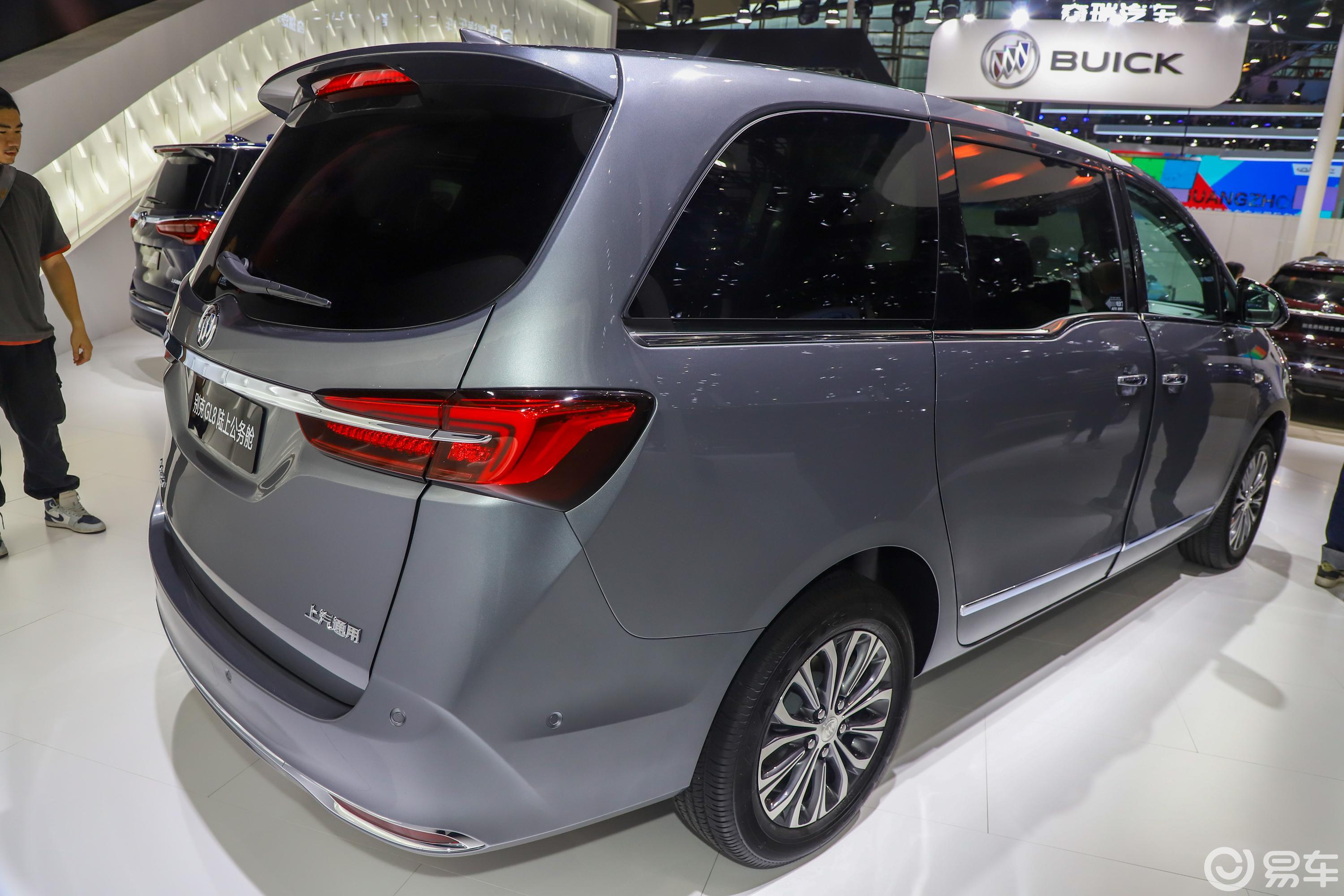 【别克GL8图片-汽车图片大全】-易车