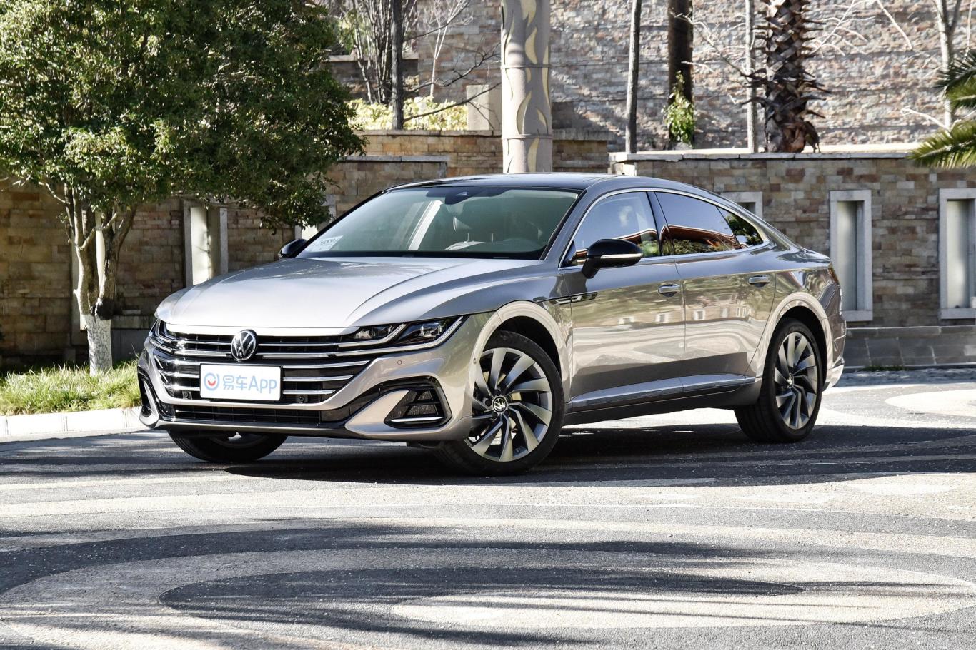 【一汽-大众CC380TSI 耀目版侧前45度车头向左水平图片-汽车图片大全】-易车