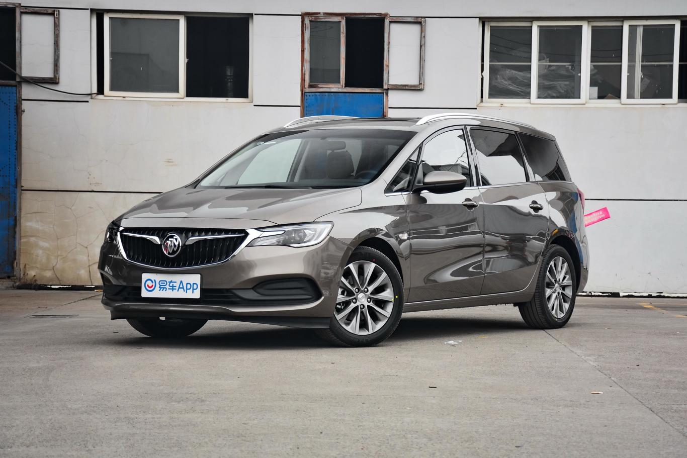 【别克GL6轻混 323T 互联豪华型侧前45度车头向左水平图片-汽车图片大全】-易车