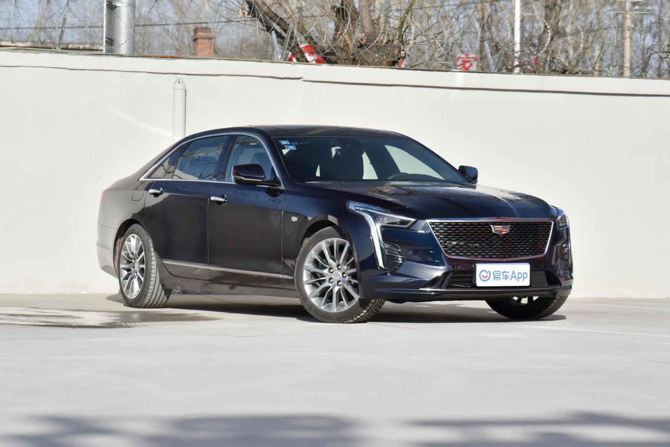 【凯迪拉克CT628T 铂金版侧前45度车头向右水平图片-汽车图片大全】-易车
