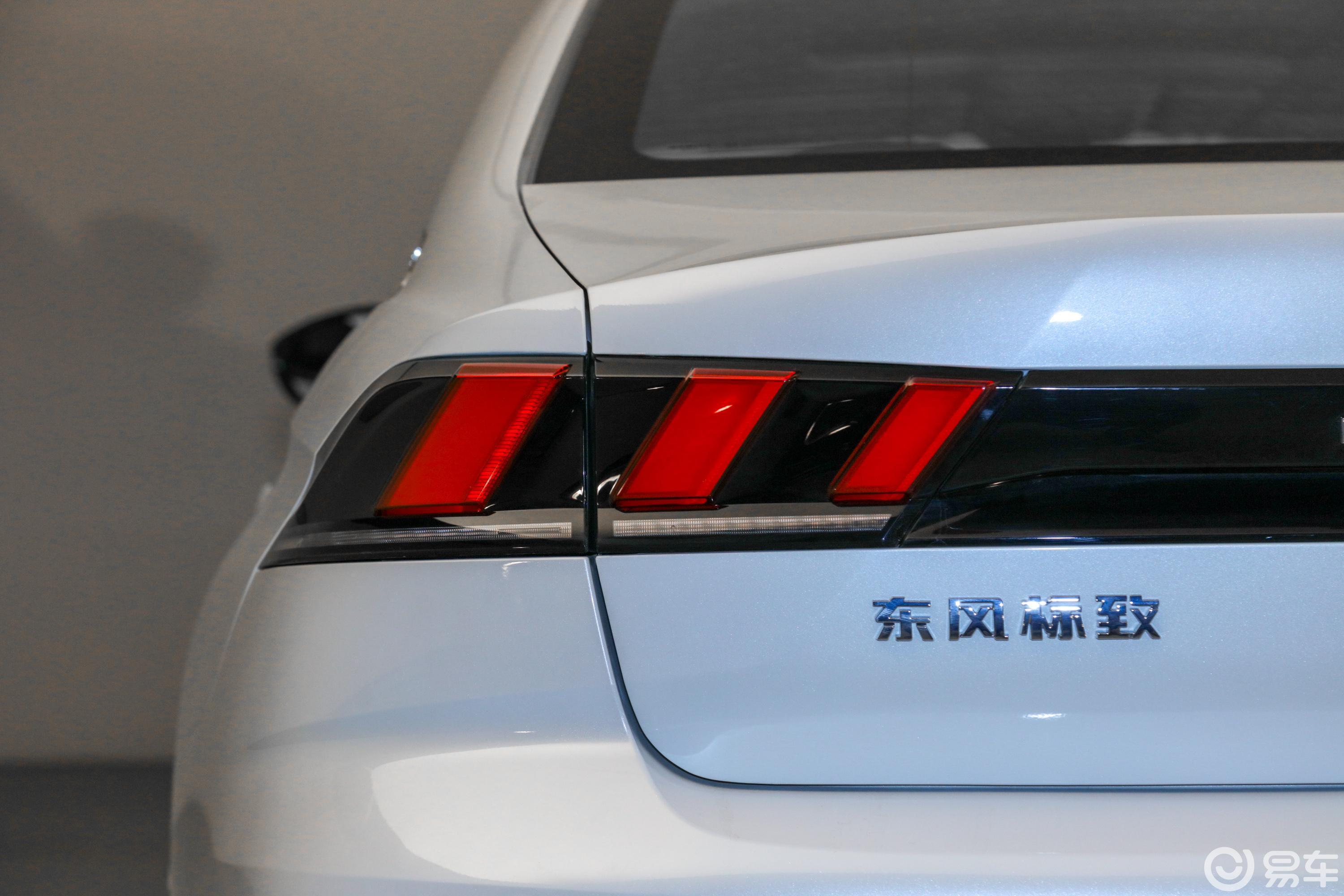 【标致508L PHEV1.6T 手自一体 插混科技版外观灯组图片-汽车图片大全】-易车