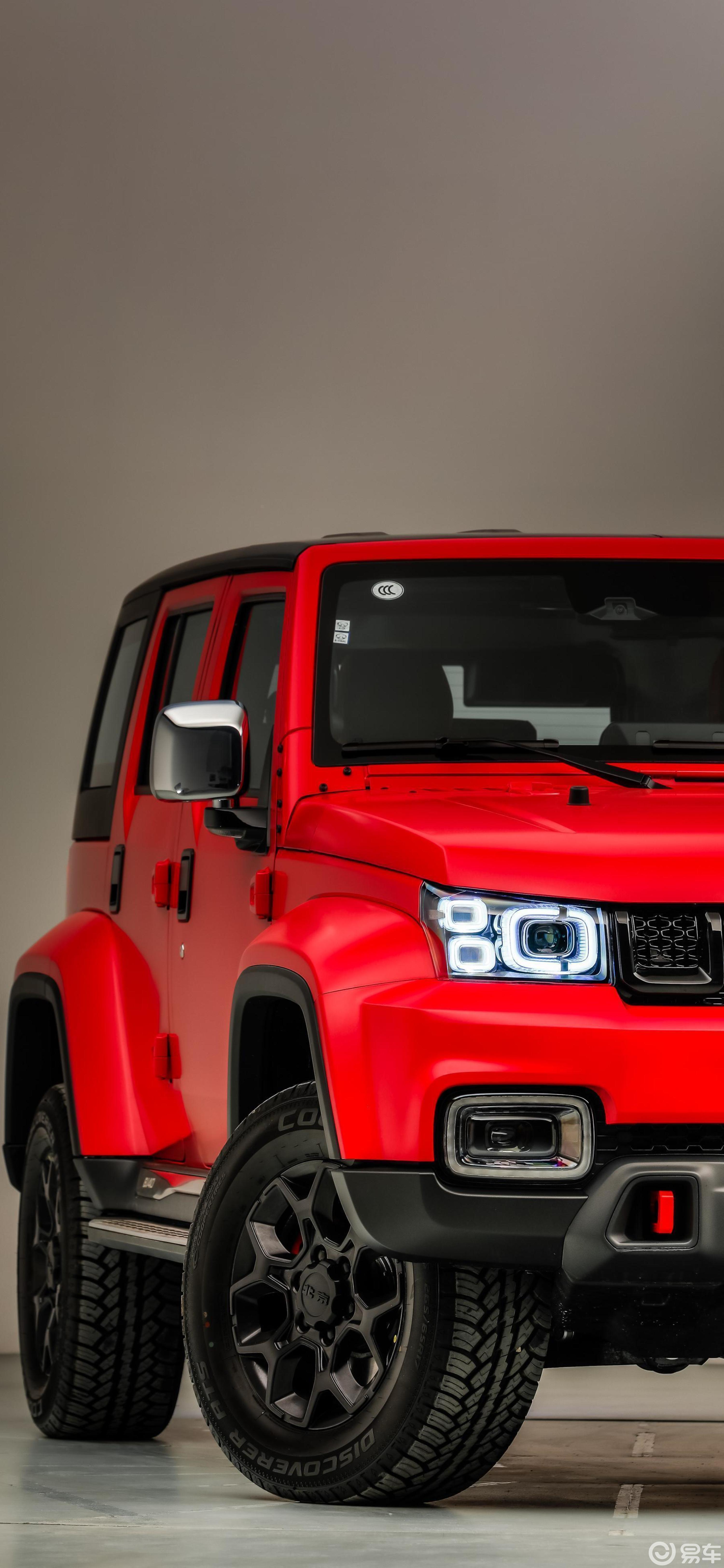 【北京BJ40刀锋英雄版 2.3T 自动四驱至尊版 汽油图片-汽车图片大全】-易车