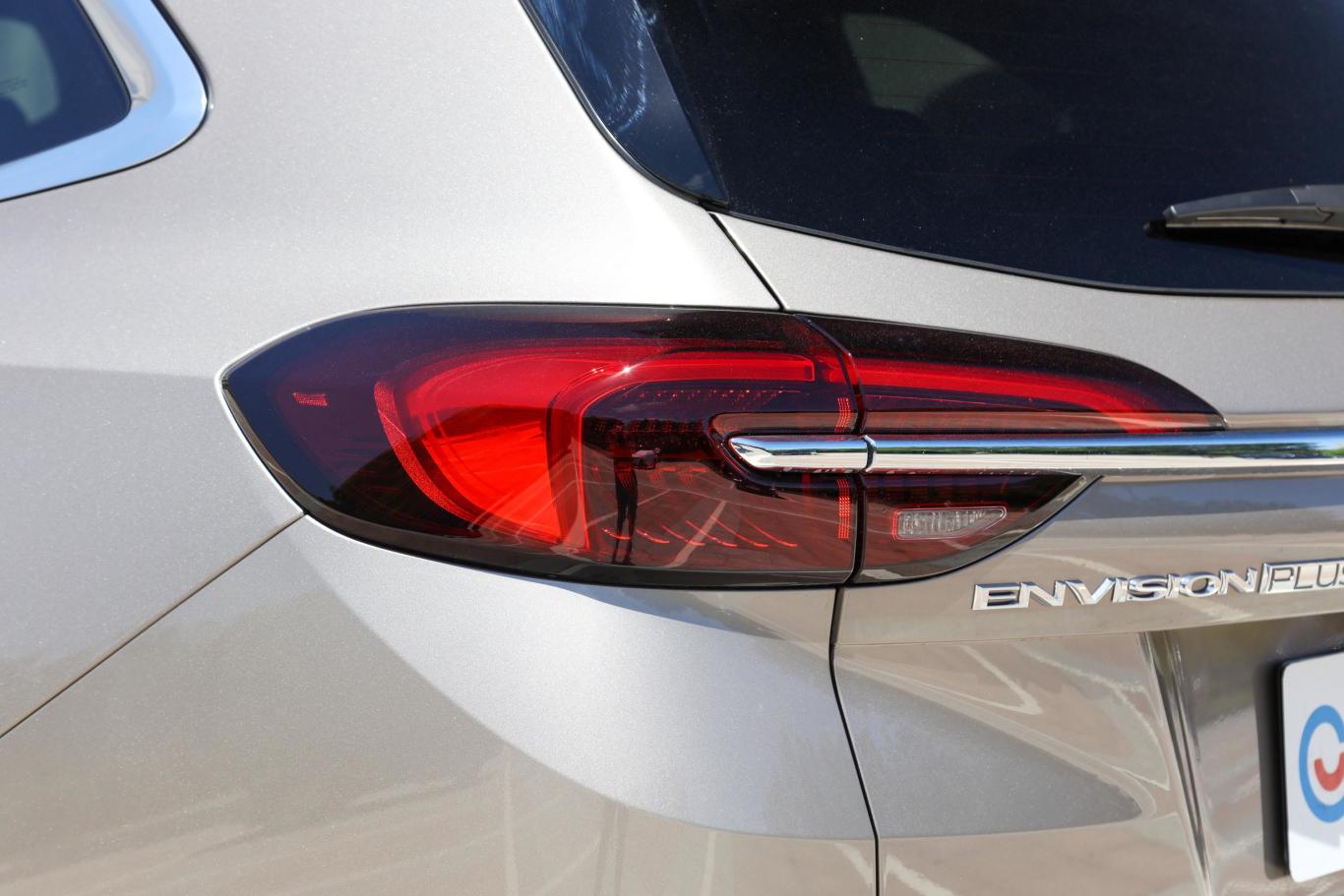 【昂科威昂科威Plus 652T 两驱豪华型 7座外观图片-汽车图片大全】-易车