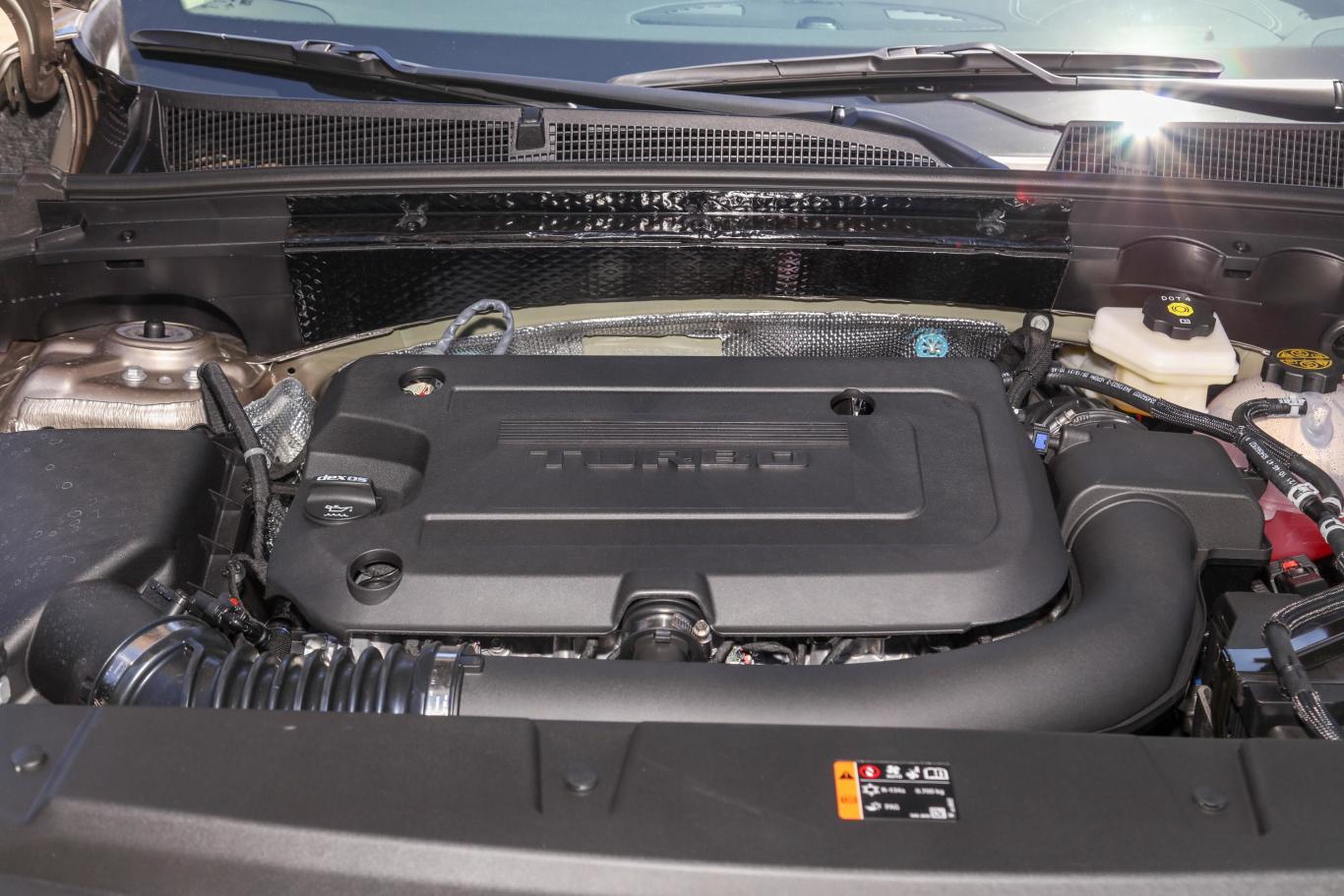 【昂科威Plus昂科威Plus 652T 两驱豪华型 7座外观图片-汽车图片大全】-易车