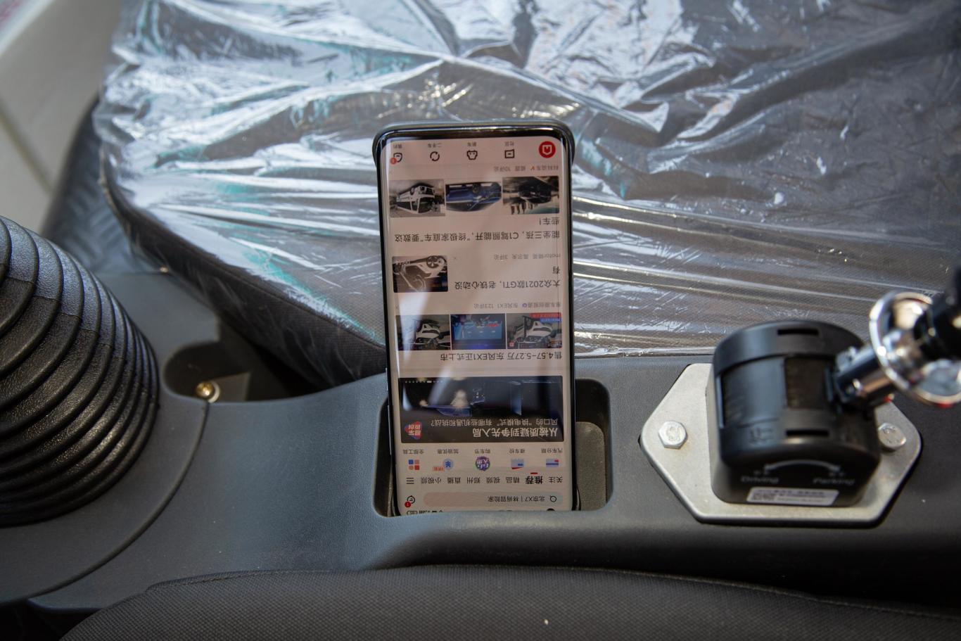 【康铃J3J3安徽全柴 2.3L 88马力 2800轴距 排半栏板轻卡 国V内饰图片-汽车图片大全】-易车