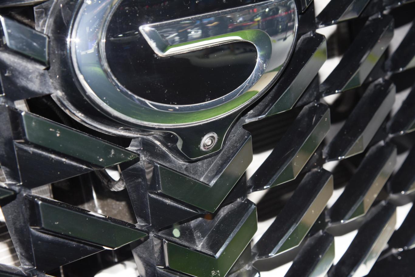 【传祺GS82.0T 两驱尊贵版 7座外观细节图片-汽车图片大全】-易车