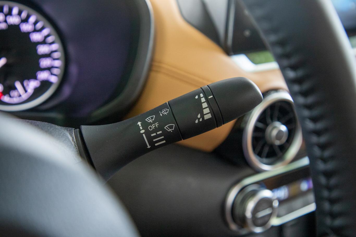 【轩逸1.6L CVT TOP奢享版内饰图片-汽车图片大全】-易车