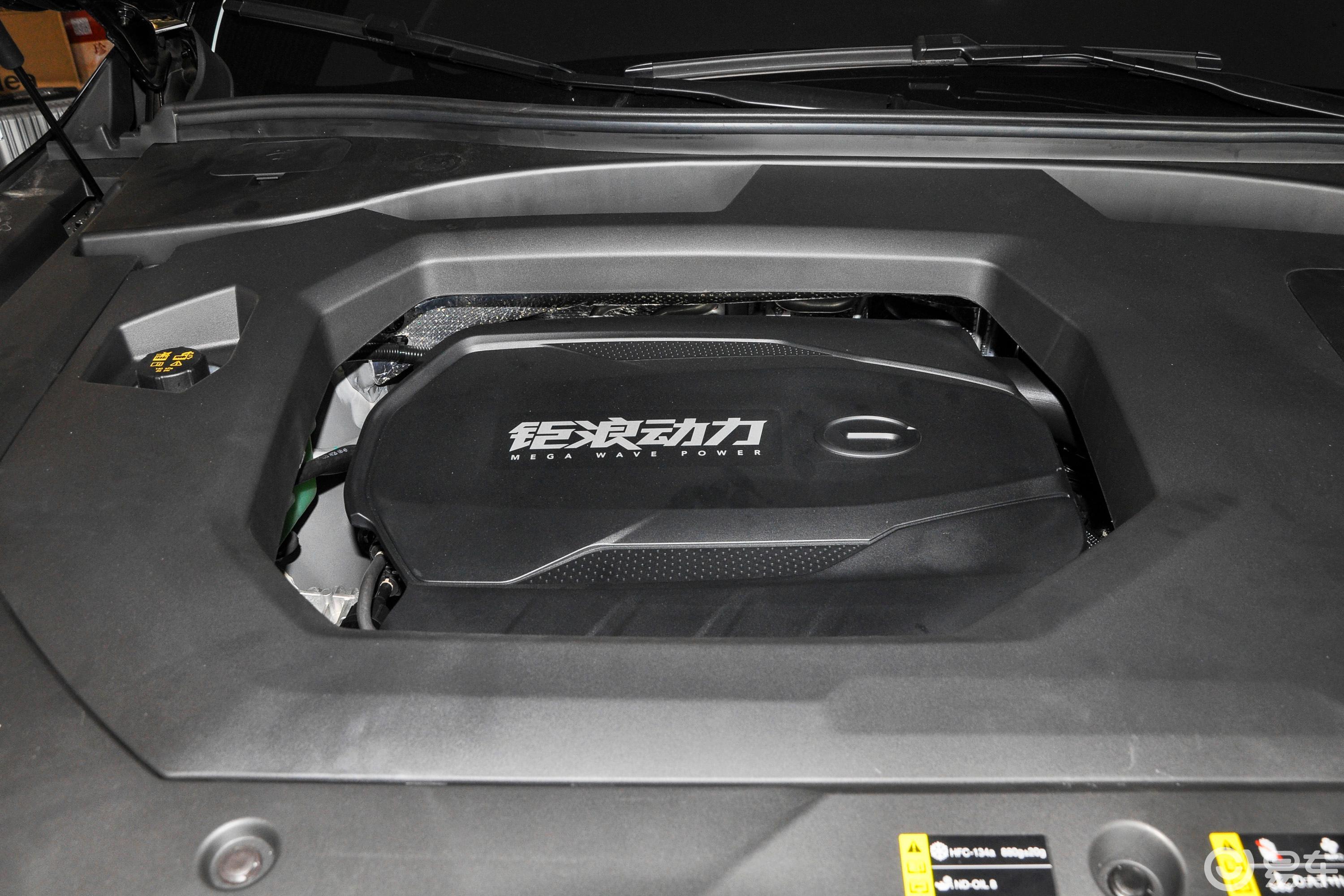 【传祺GS82.0T 两驱尊贵版 7座发动机特写图片-汽车图片大全】-易车