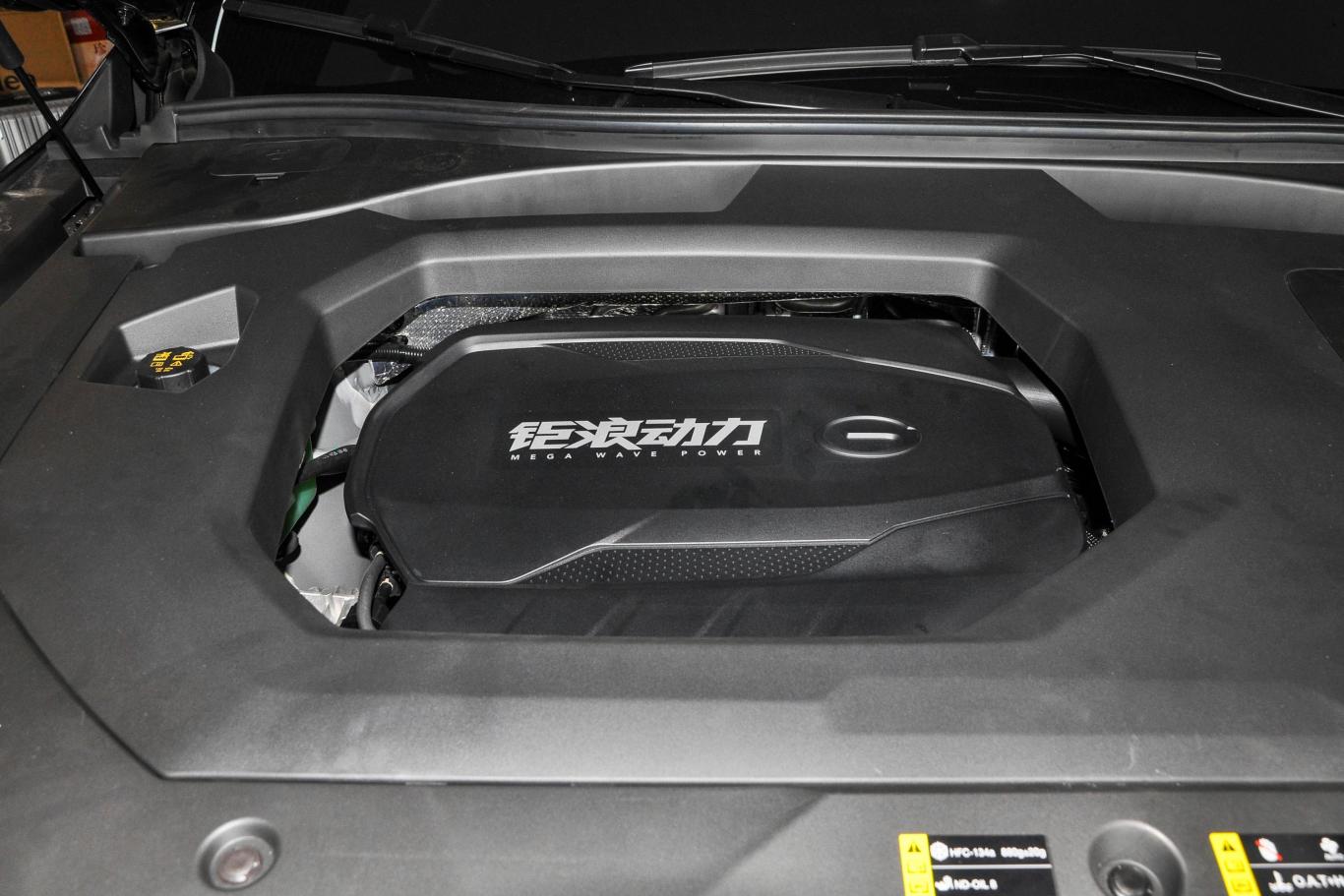 【传祺GS82.0T 两驱尊贵版 7座发动机特写图片-汽车图片大全】-易车