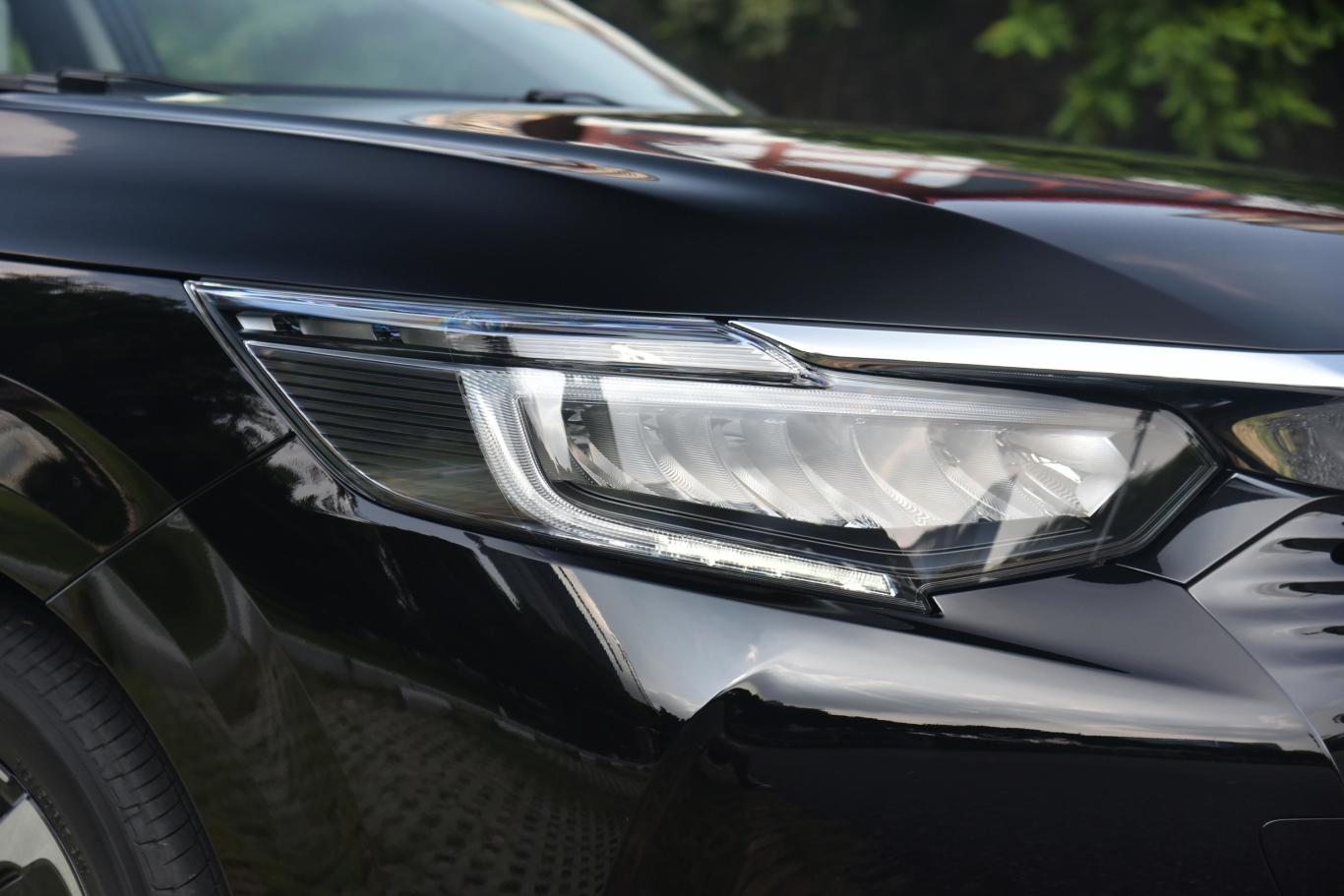 【凌派锐·混动 1.5L E-CVT 锐·旗舰版外观灯组图片-汽车图片大全】-易车