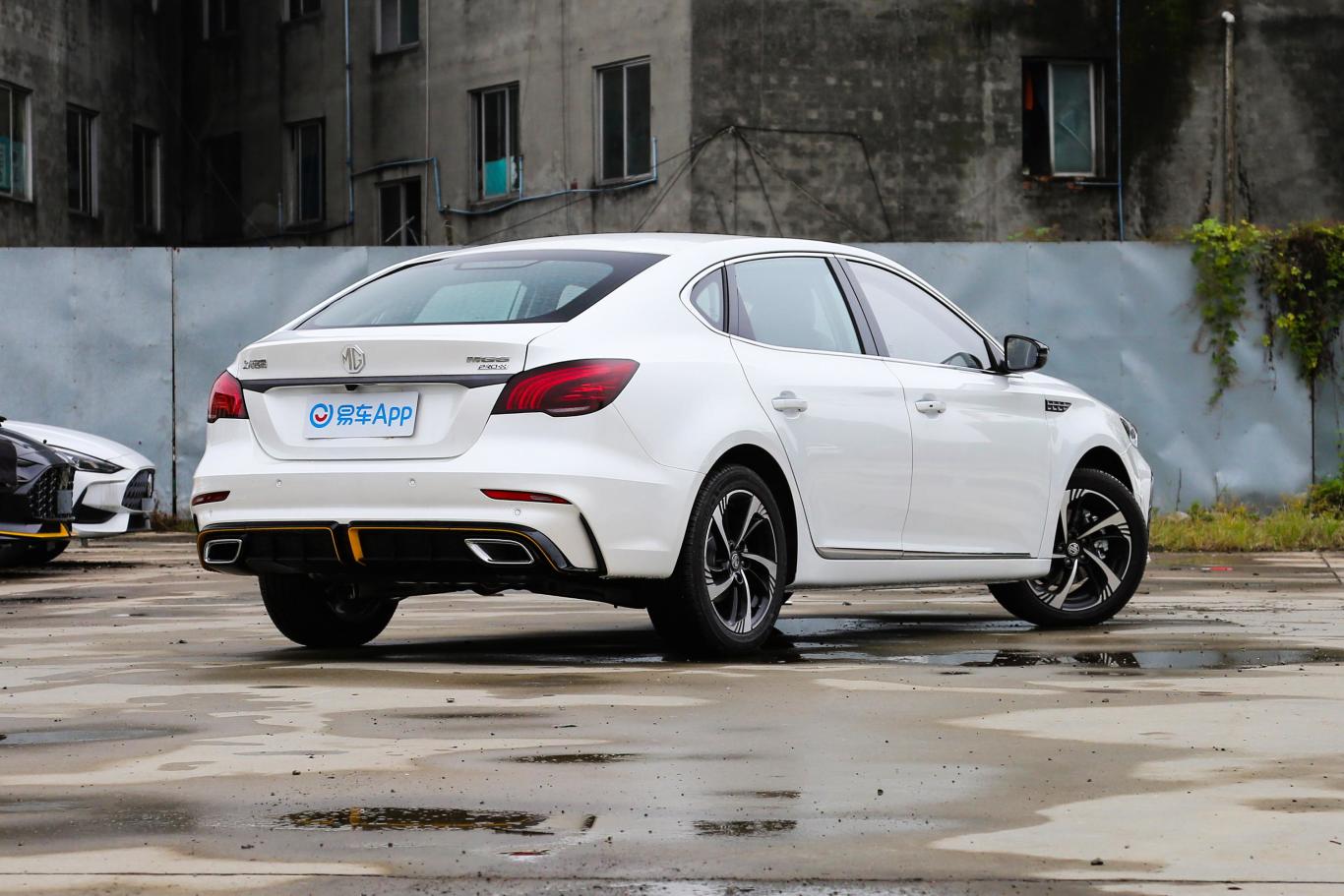 【MG6PRO 1.5T 领潮豪华版侧后45度车头向右水平图片-汽车图片大全】-易车