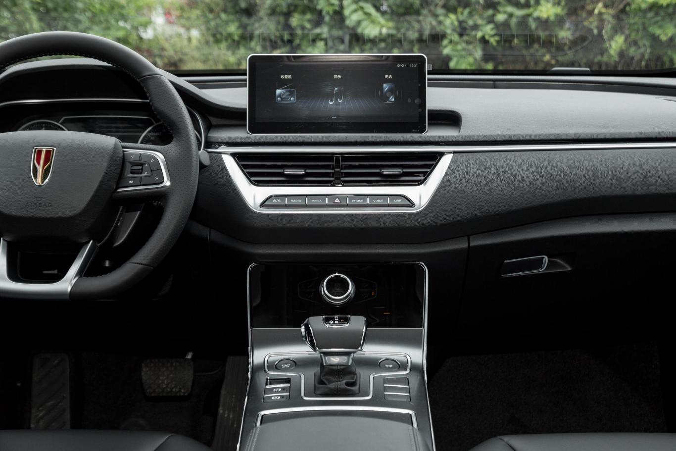 【红旗H5经典经典款 1.5T 双离合旗悦版中控台整体图片-汽车图片大全】-易车