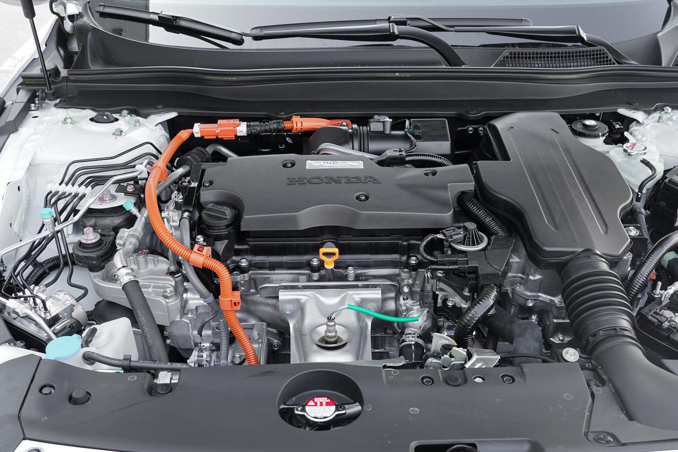 【英仕派锐·混动 2.0L E-CVT 净智版发动机特写图片-汽车图片大全】-易车