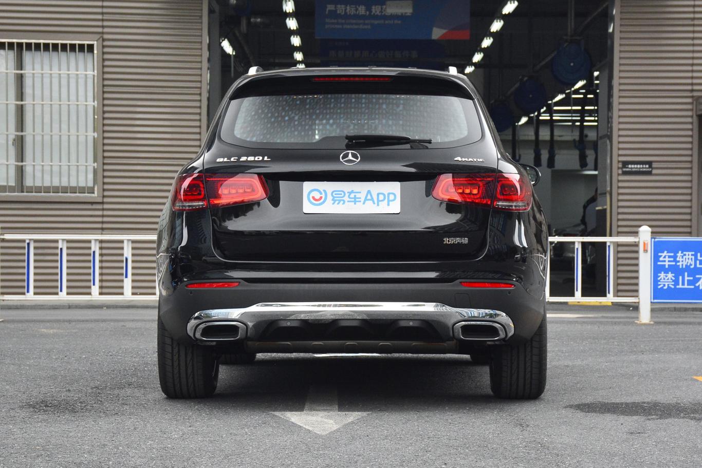 【奔驰GLCGLC 260 L 4MATIC 动感型正后水平图片-汽车图片大全】-易车