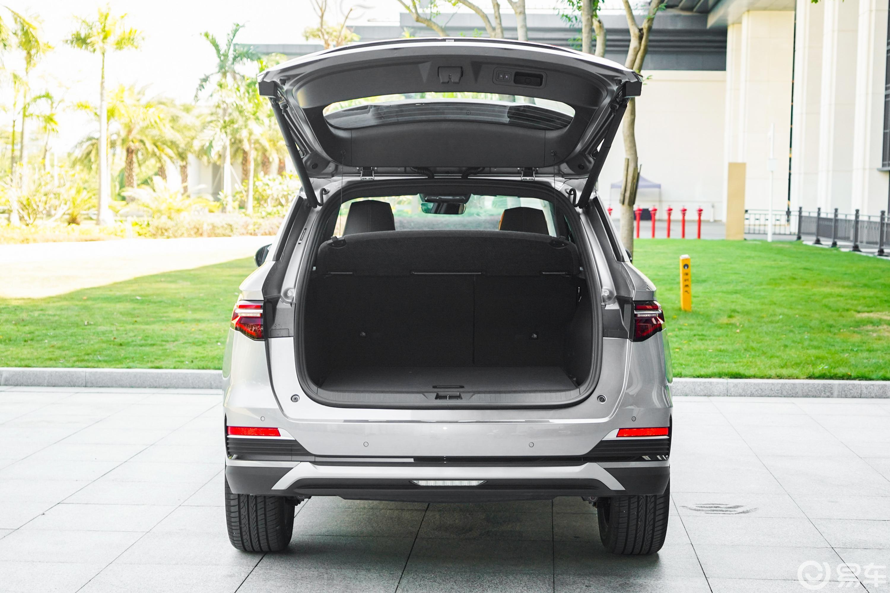 【宋Pro新能源DM-i 1.5L 110KM 旗舰型Pro后备厢图片-汽车图片大全】-易车