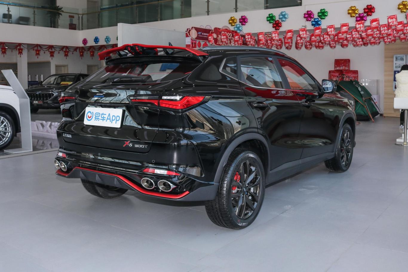 【长安欧尚X51.5T 双离合虎啸限定版侧后45度车头向右水平图片-汽车图片大全】-易车