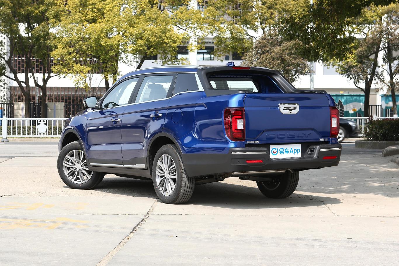 【远程FX1.8T 双离合 智慧版侧后45度车头向左水平图片-汽车图片大全】-易车