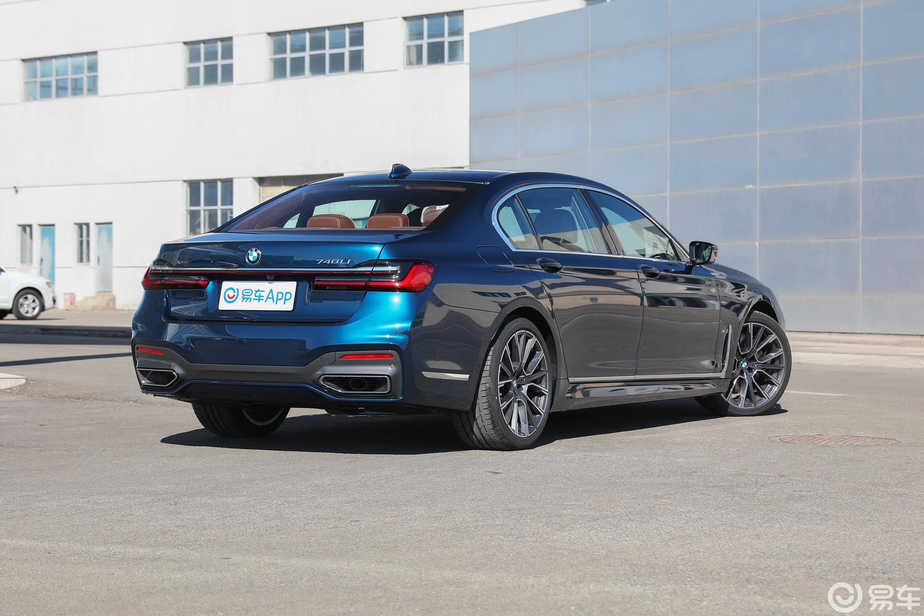 【宝马7系740Li xDrive 行政型 M运动套装外观图片-汽车图片大全】-易车