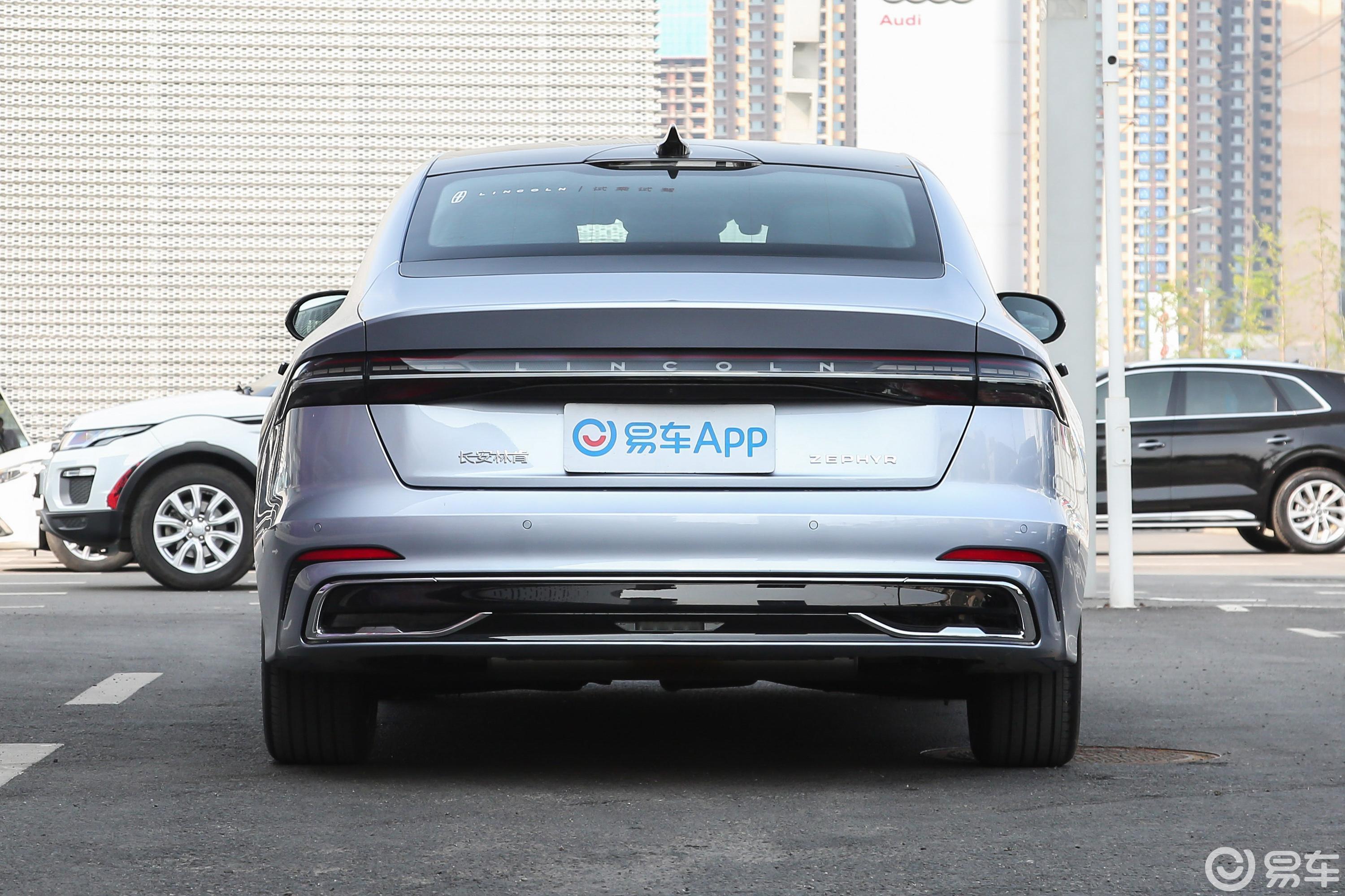 【林肯Zi享 2.0T 尊耀版正后水平图片-汽车图片大全】-易车