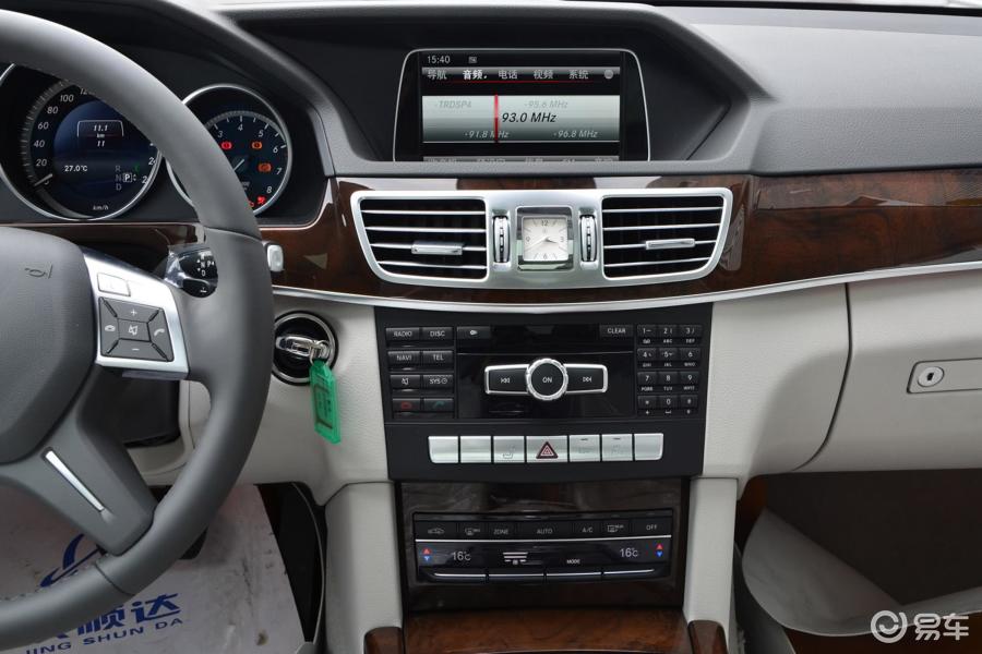 【奔驰E级2014款E260L内饰汽车图片-汽车图片大全】-易车