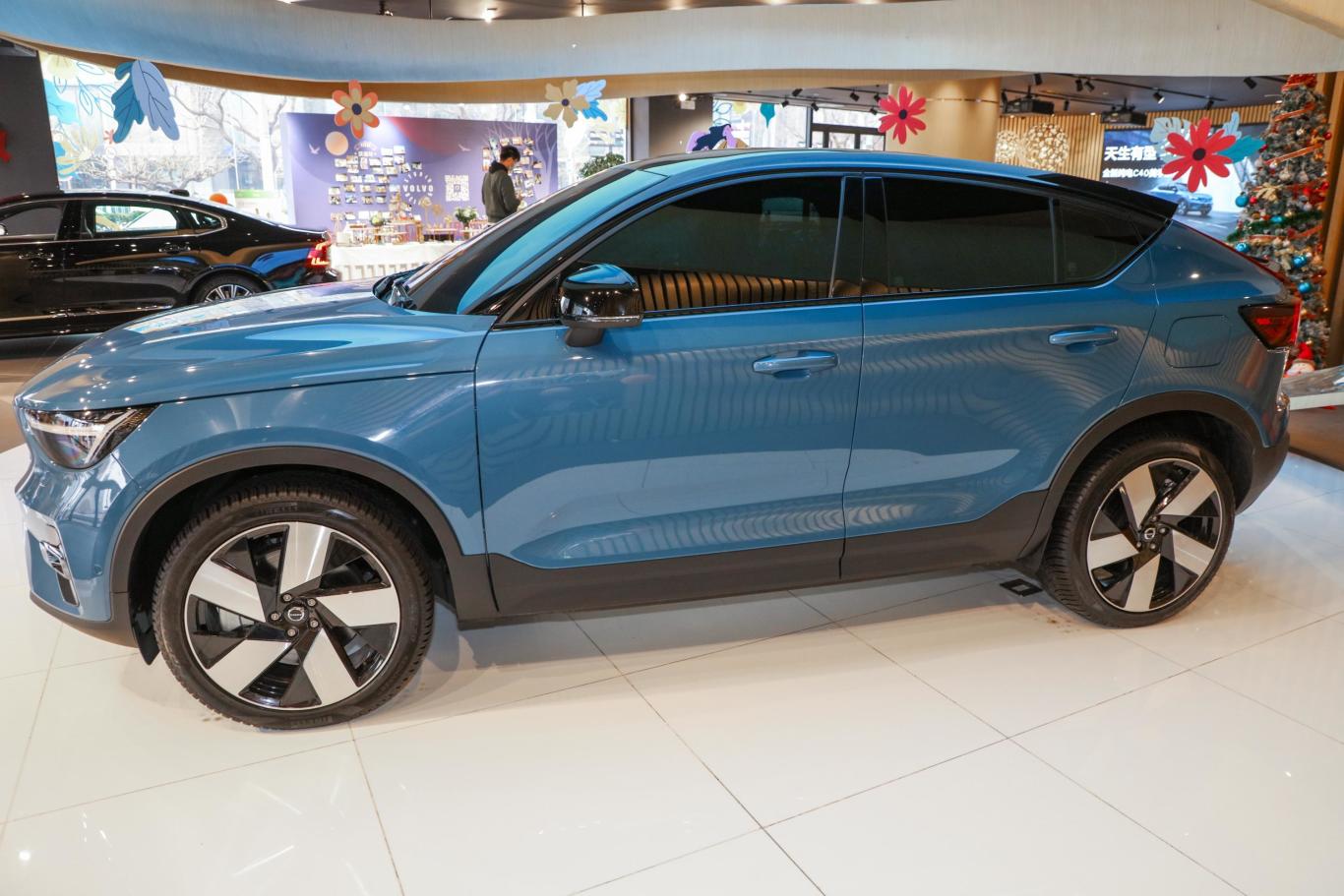 【沃尔沃EC40(海外)欧洲版外观图片-汽车图片大全】-易车