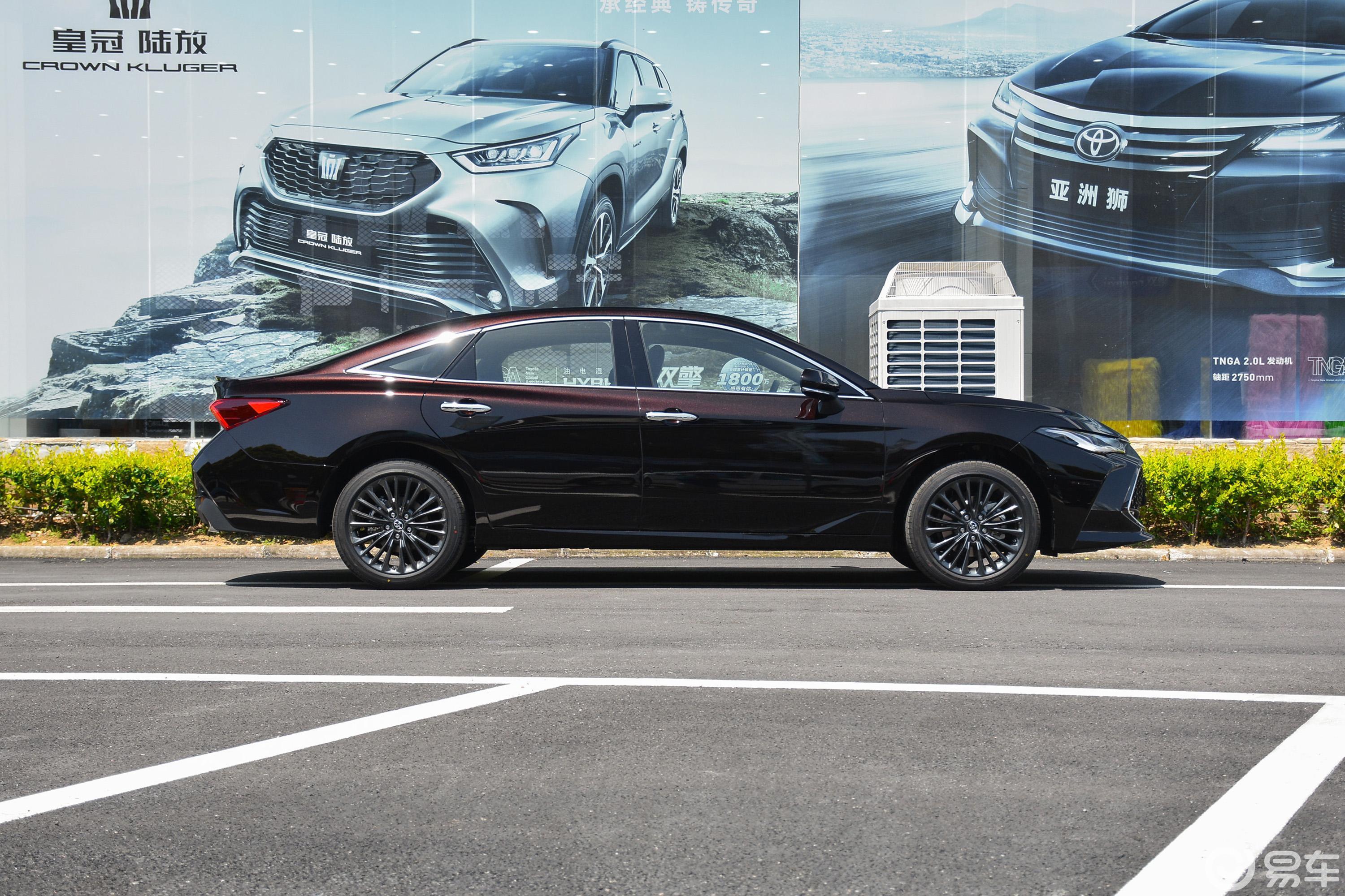 【亚洲龙2.5L 手自一体 Touring尊贵版正侧车头向右水平图片-汽车图片大全】-易车
