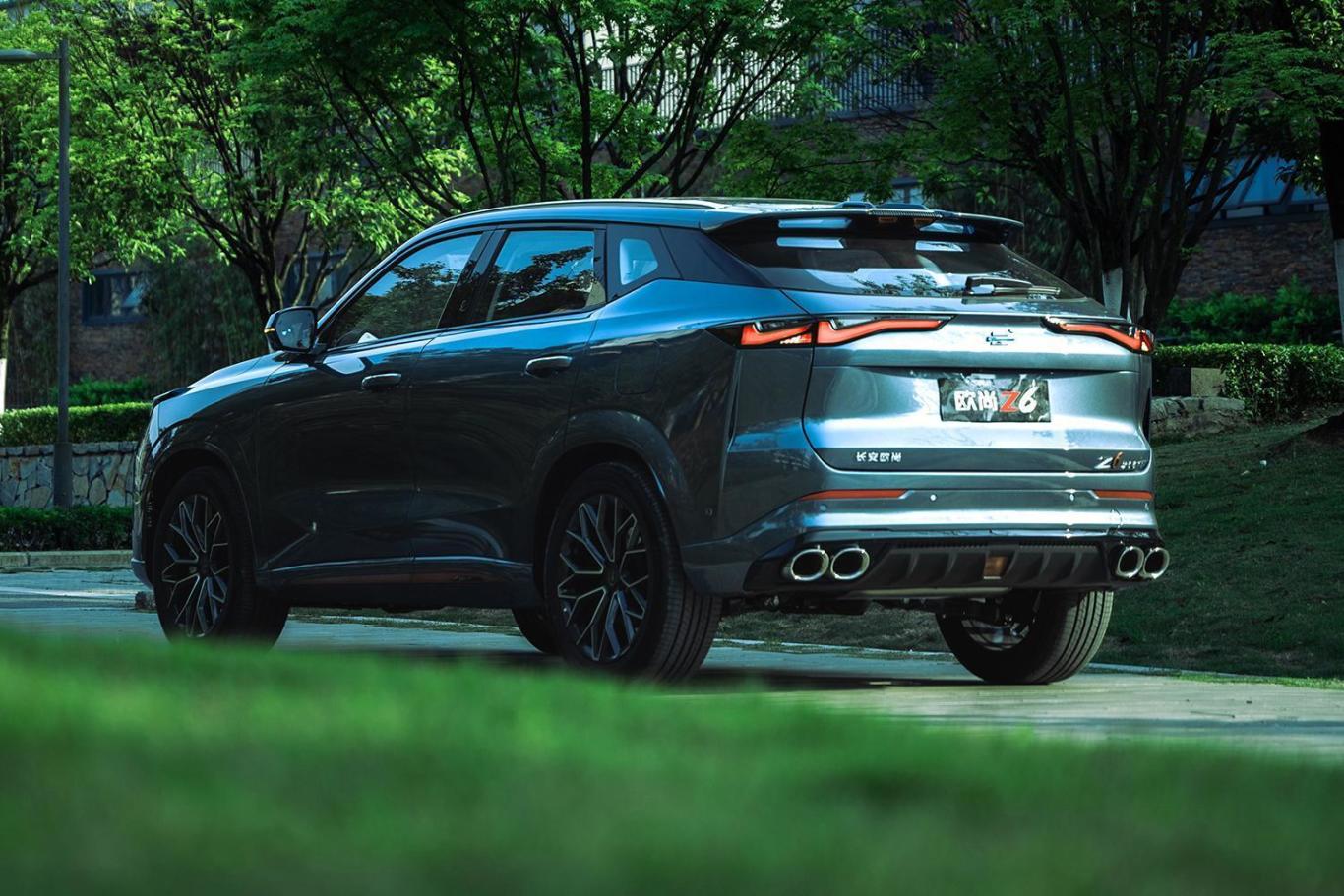 【长安欧尚Z62.0T 自动试装车图片-汽车图片大全】-易车