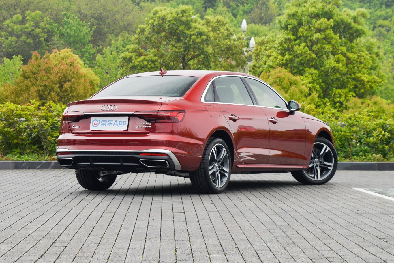 【奥迪A4L40 TFSI 豪华动感型侧后45度车头向右水平图片-汽车图片大全】-易车