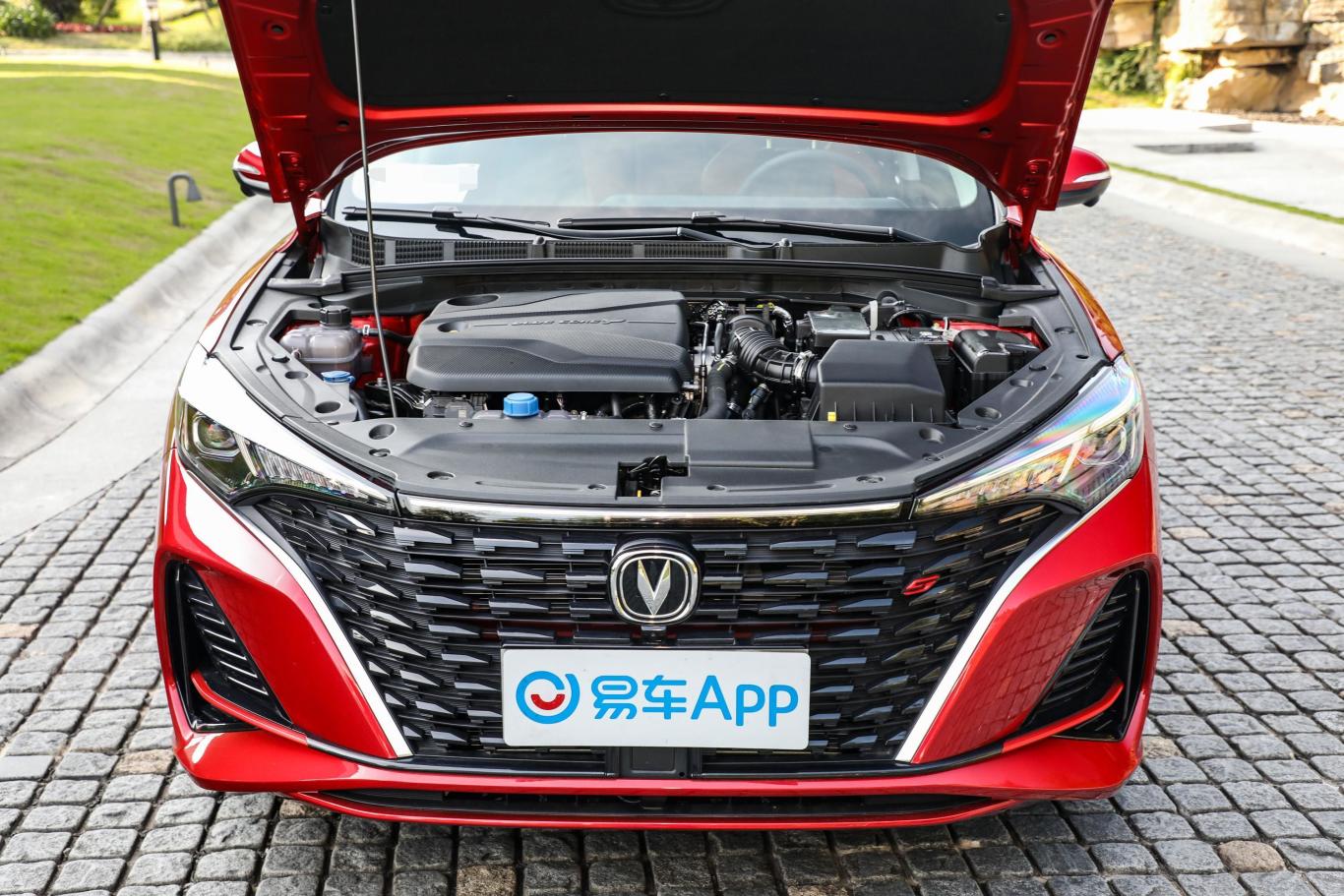 【逸动PLUS 蓝鲸NE 1.4T GDI 双离合旗舰版前舱整体图片-汽车图片大全】-易车